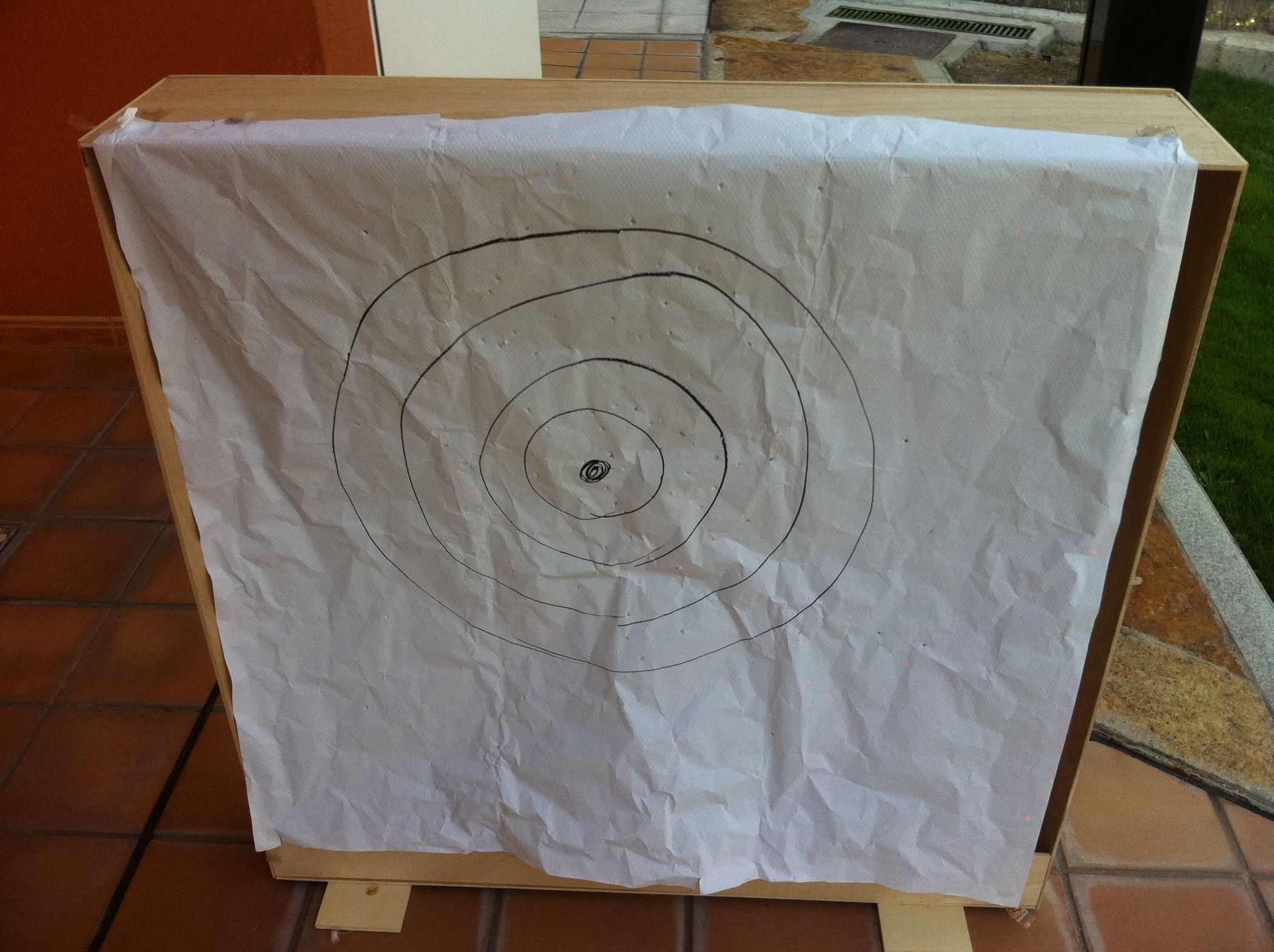 Airsoft Target : 5 Steps - Instructables