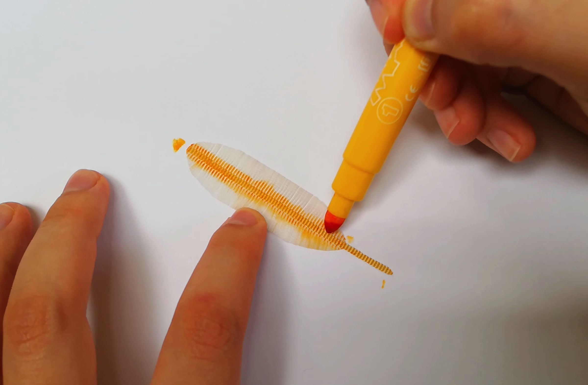 Easy 5 Minute Ribbon Feathers : 4 Steps (with Pictures) - Instructables
