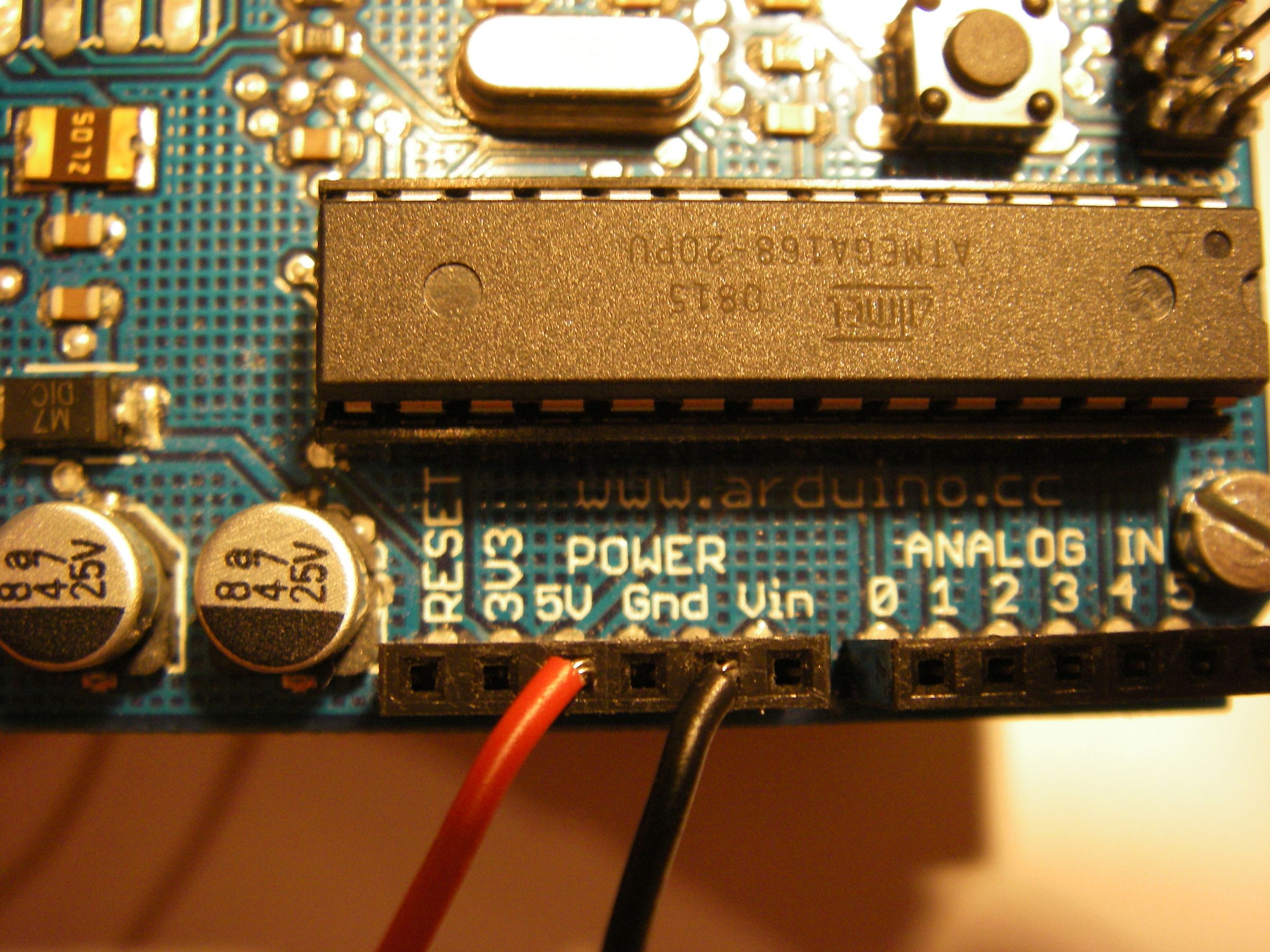The Arduino AA Undershield : 6 Steps - Instructables
