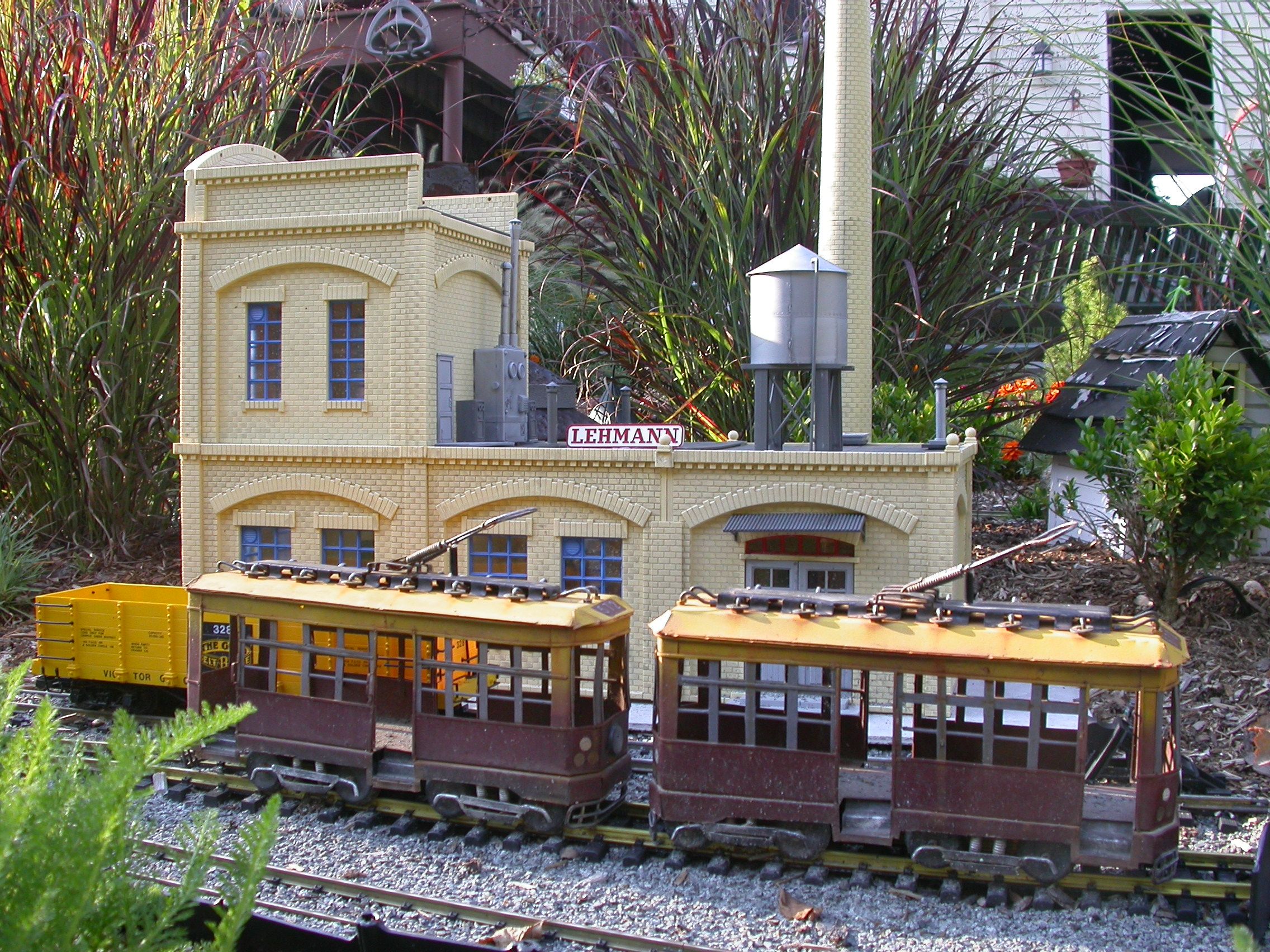My Backyard Garden Railway (with Pictures) - Instructables