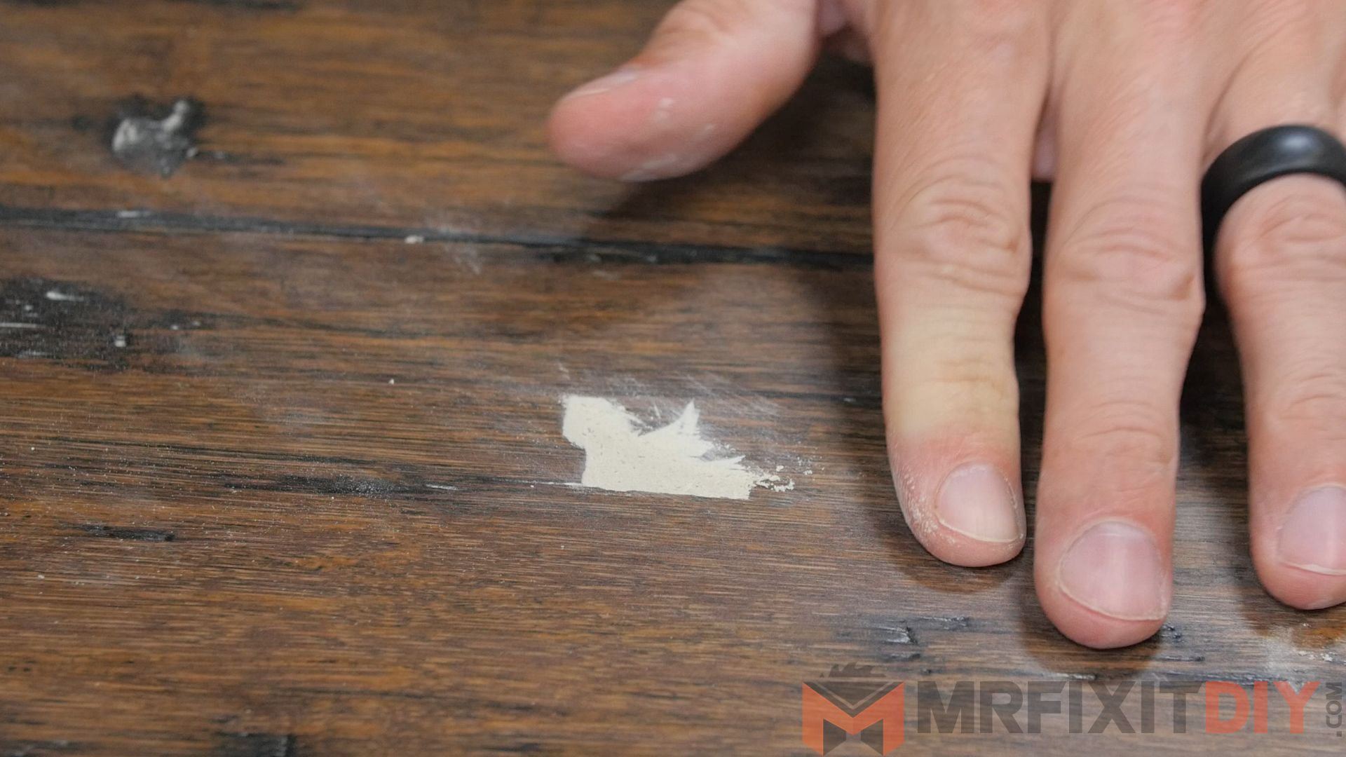 3 DIY Way to Fix a Scratch in Hardwood Floors : 5 Steps (with Pictures ...