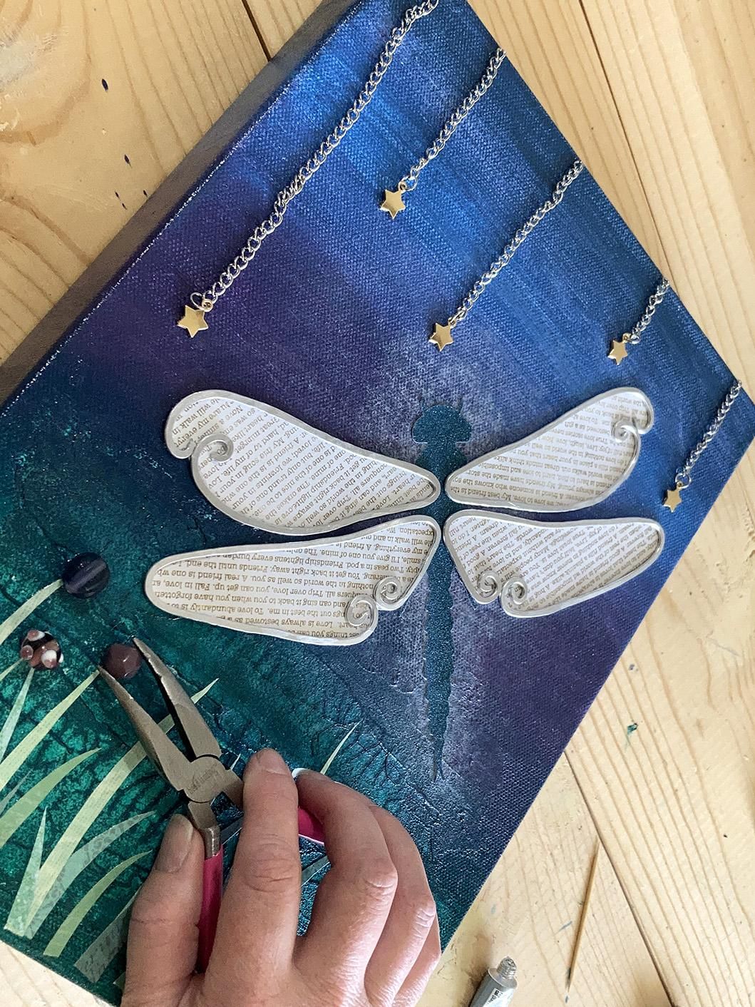 Dragonfly and Flowers Mixed Media on Canvas : 11 Steps (with Pictures ...