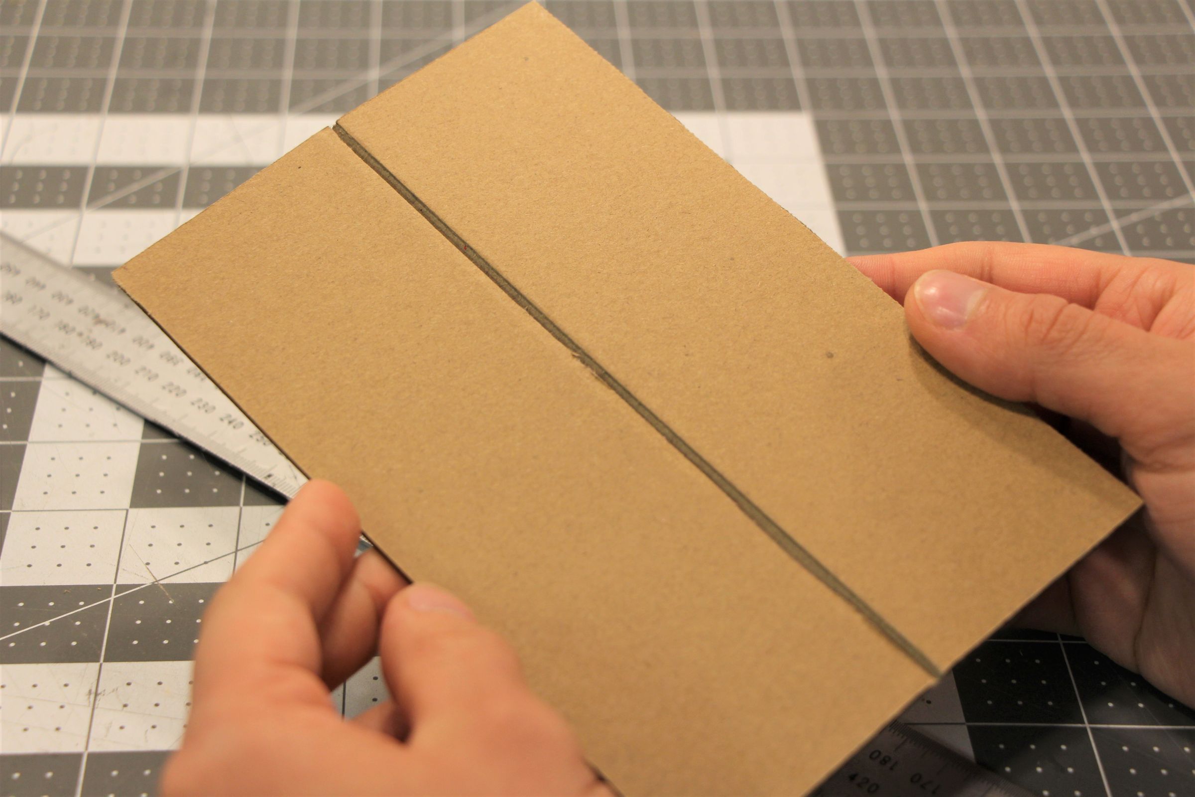 Corrugated Cardboard Pencil Organizer : 8 Steps - Instructables