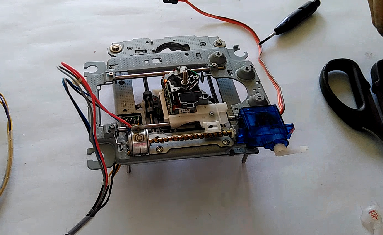 Diy Arduino Based Mini Cnc Machine New Design 7 Steps With Pictures Instructables
