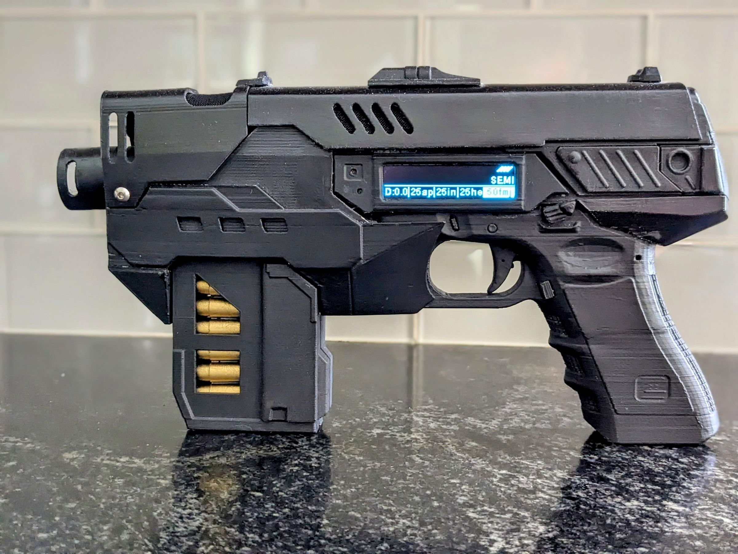 Dredd Lawgiver : 5 Steps - Instructables