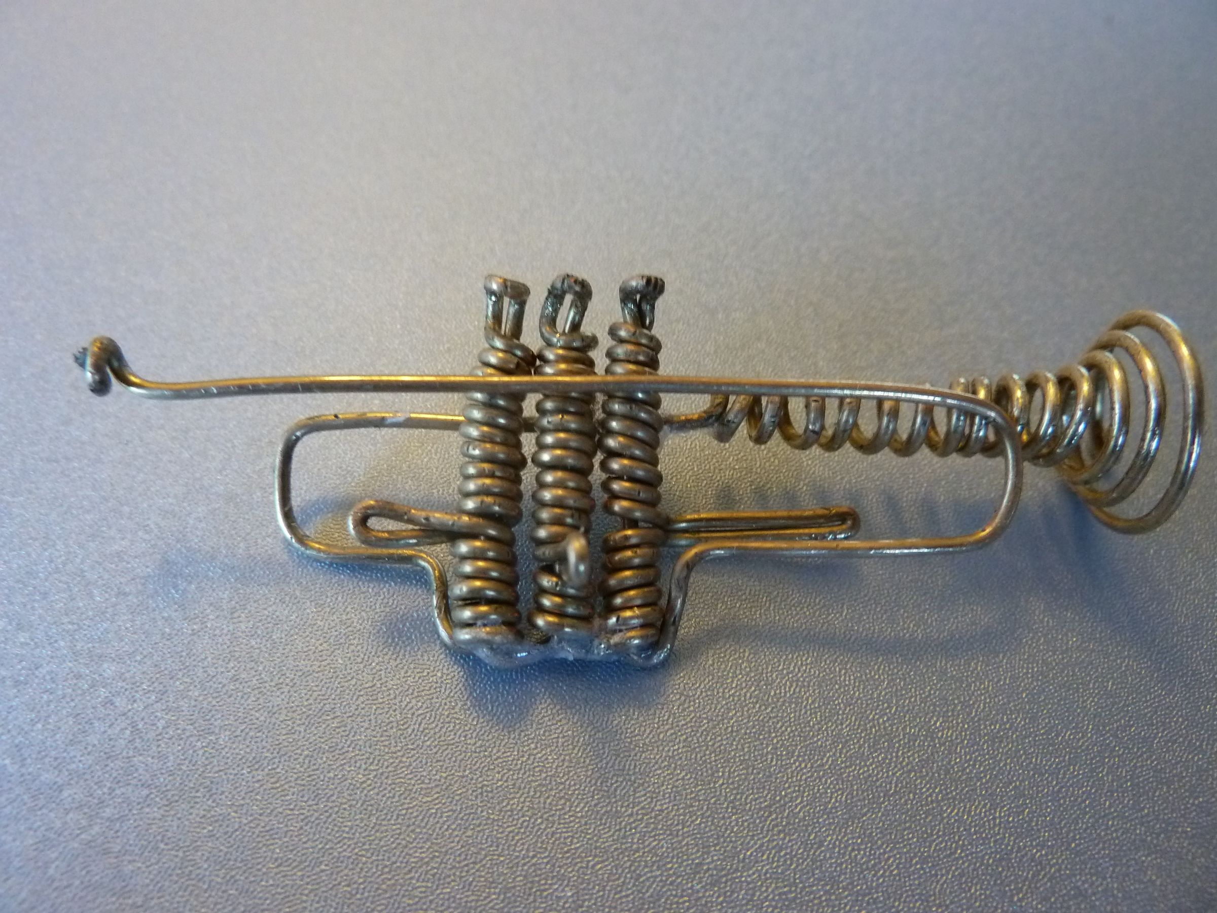 Miniature Wire Trumpet : 7 Steps (with Pictures) - Instructables