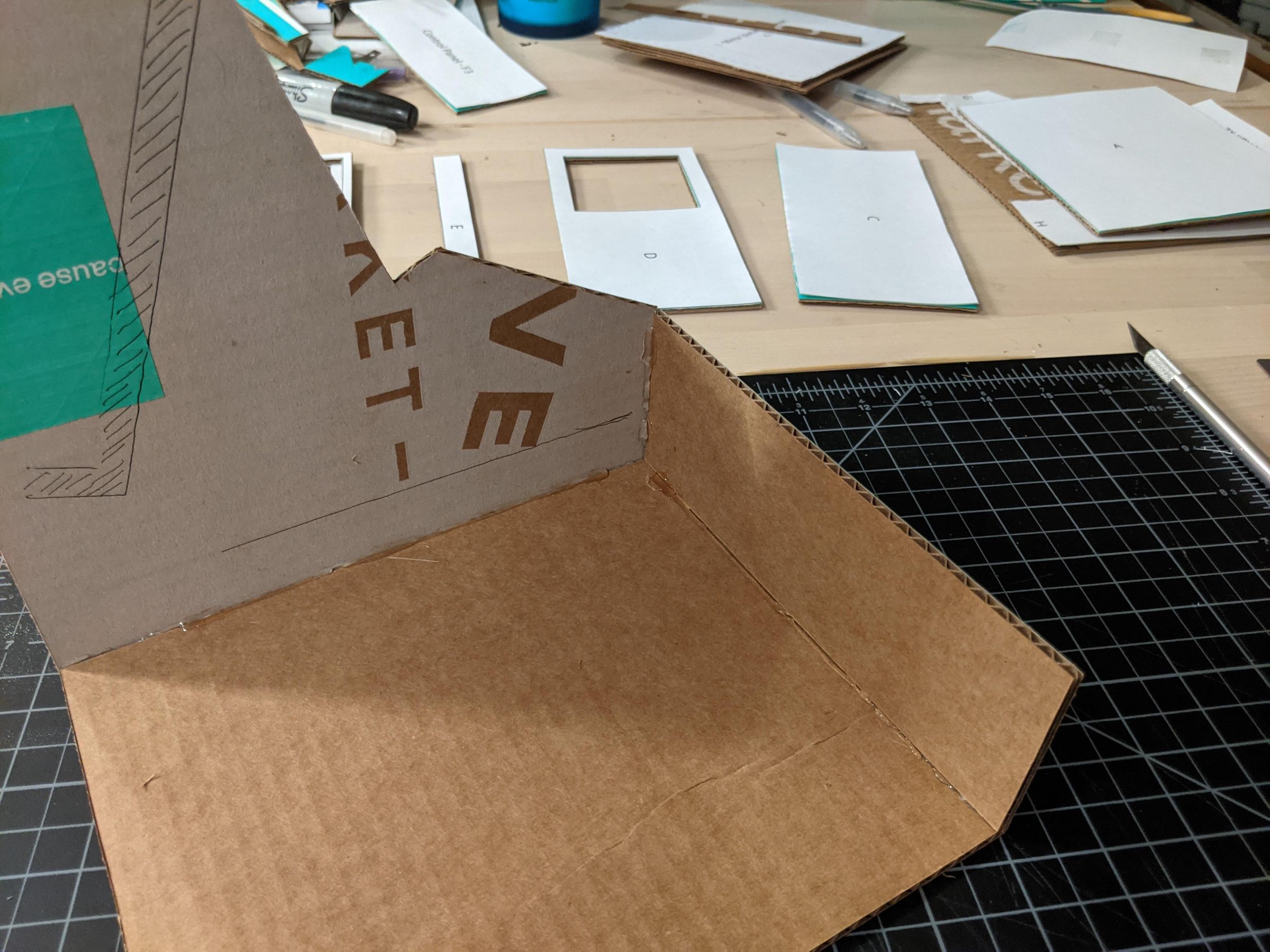 TinyCade - the Tiny Cardboard Arcade : 11 Steps - Instructables