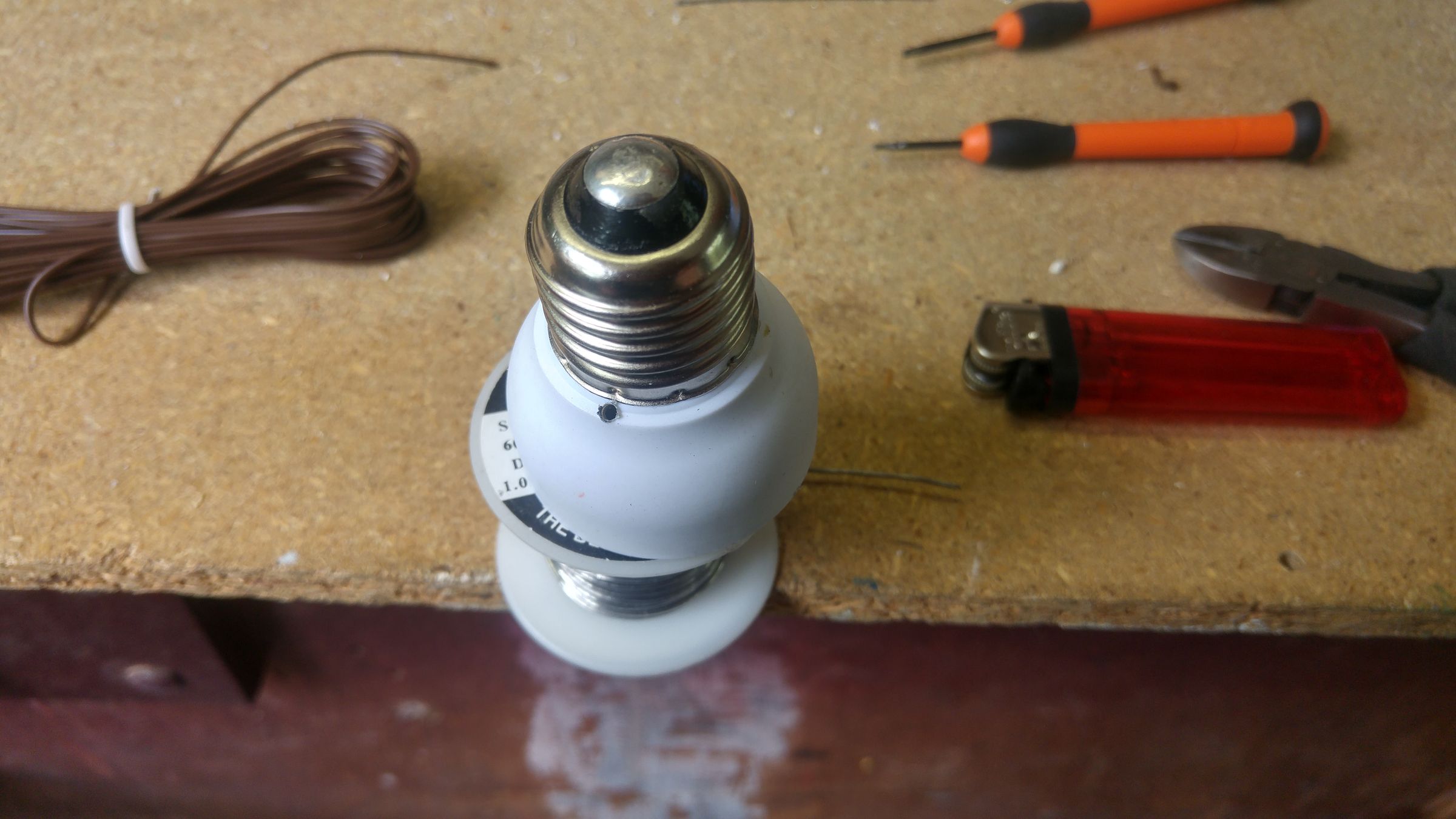 Lamp Base Socket : 5 Steps (with Pictures) - Instructables