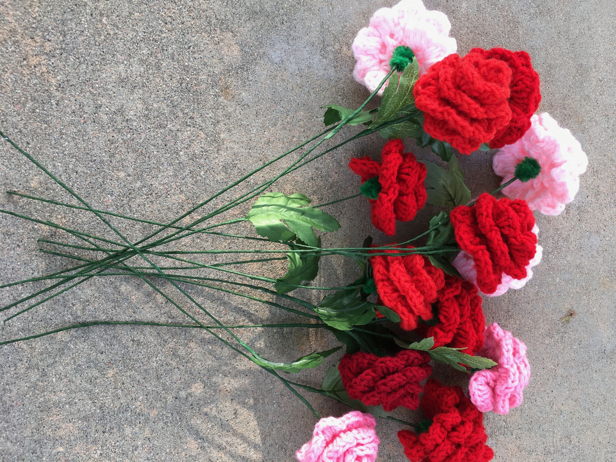 Easy Crocheted Roses : 5 Steps (with Pictures) - Instructables