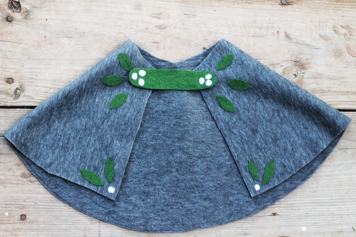 DIY No-Sew Doggie Cape : 5 Steps (with Pictures) - Instructables