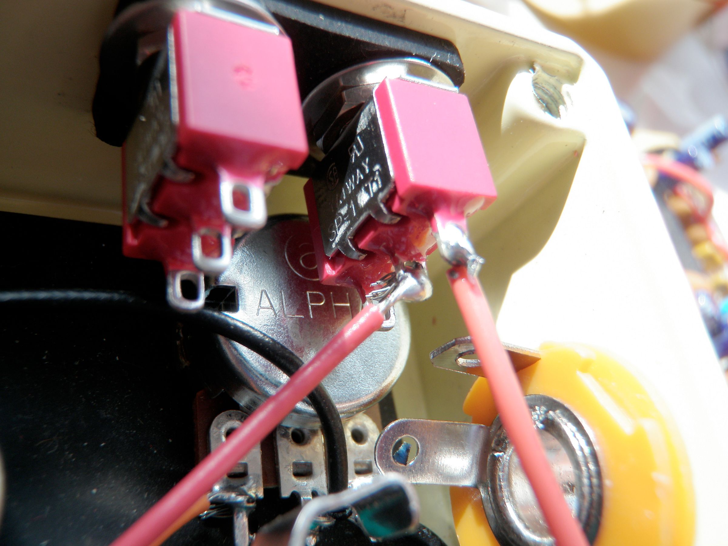 Digital Delay Pedal : 19 Steps (with Pictures) - Instructables