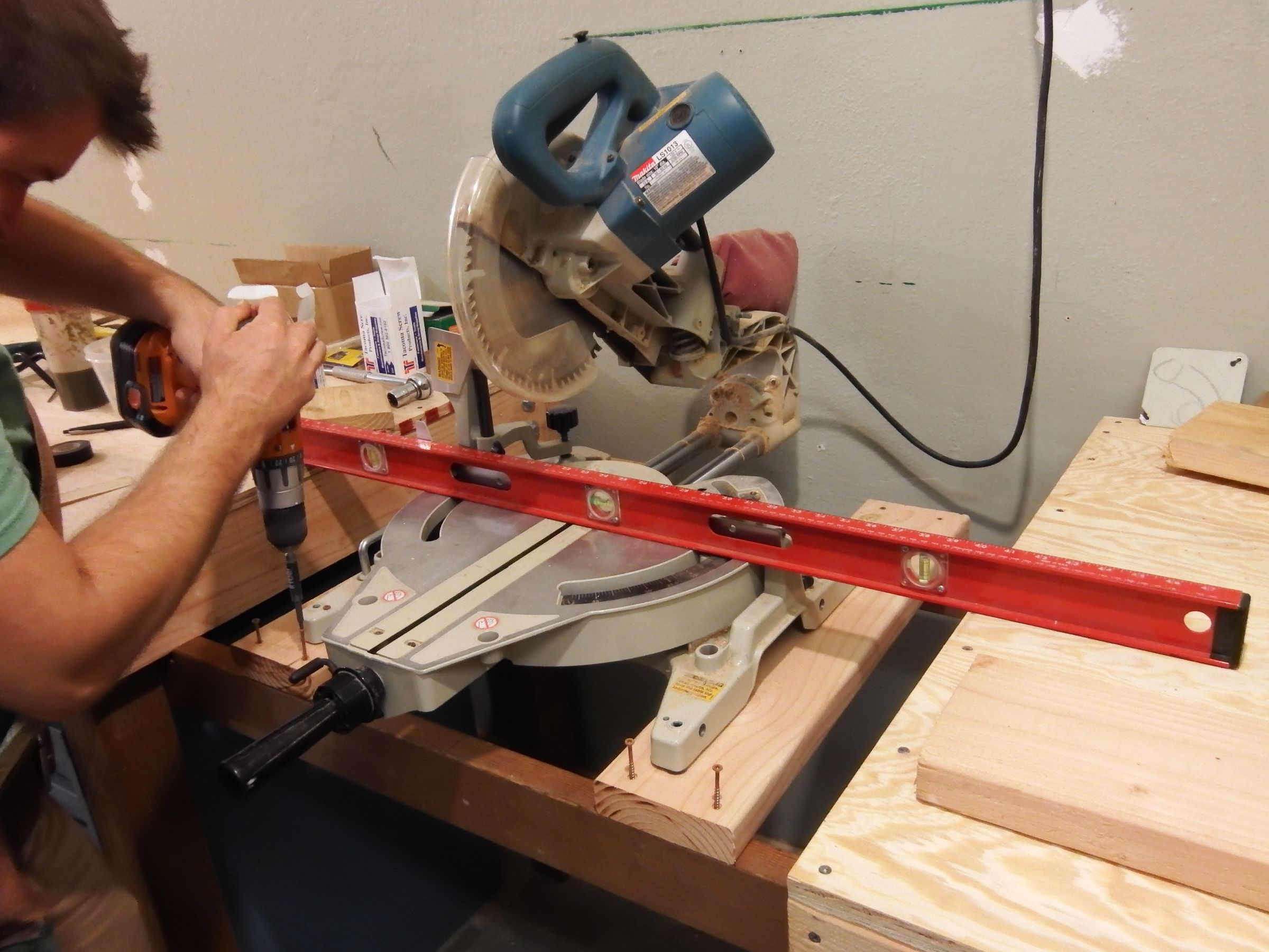Saw Workbench Area Retrofit : 4 Steps (with Pictures) - Instructables