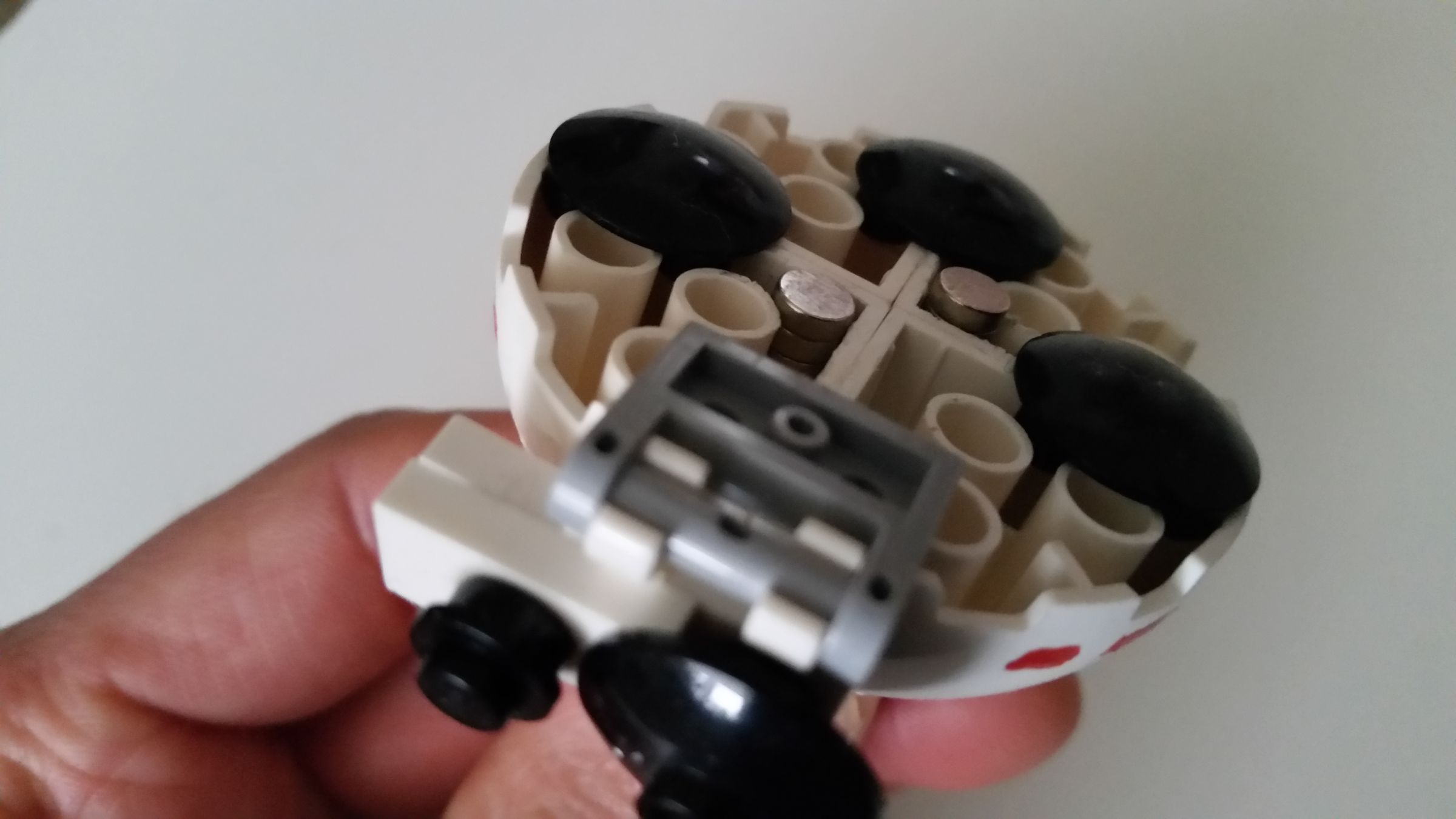 What's Inside My RC Lego BB8? : 9 Steps (with Pictures) - Instructables