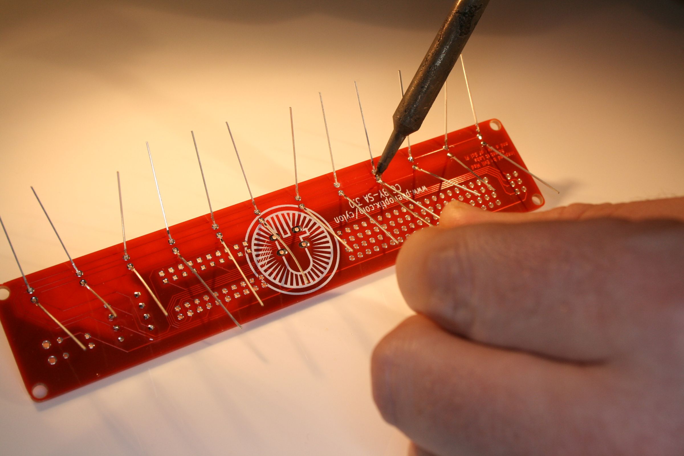 The Cylon - Larson Scanner Kit - With Charlieplexing! : 9 Steps (with ...