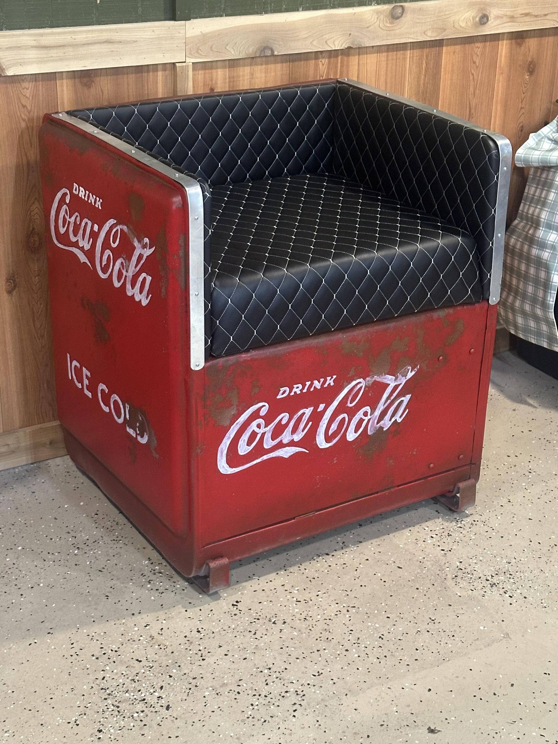 Repurposed Coca Cola Bench From Vintage Cooler : 15 Steps (with ...
