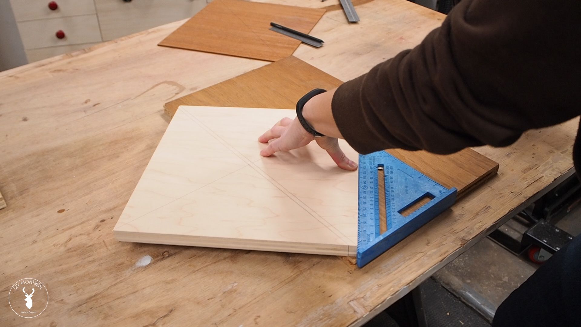 Small Parts Crosscut Sled + Miter Attachment : 10 Steps (with Pictures ...