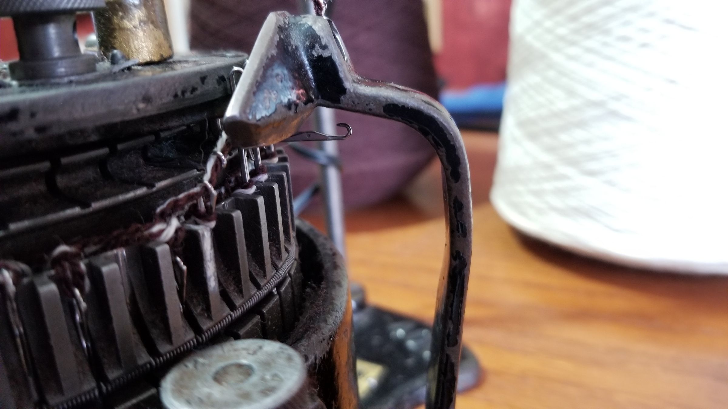 Socks the Old Way on a CSM : 52 Steps (with Pictures) - Instructables