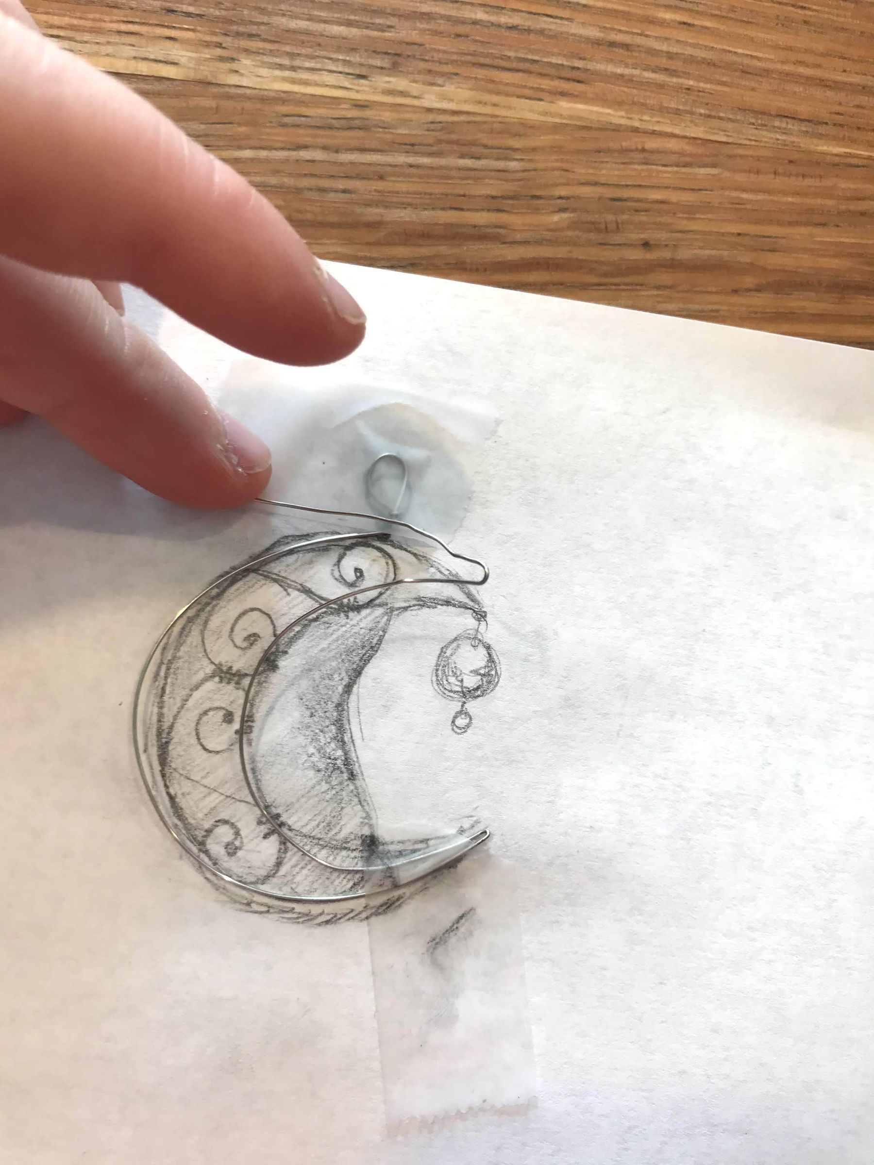 How to Design (and Finish!) a Wire Wrapped Moon Pendant : 8 Steps (with ...