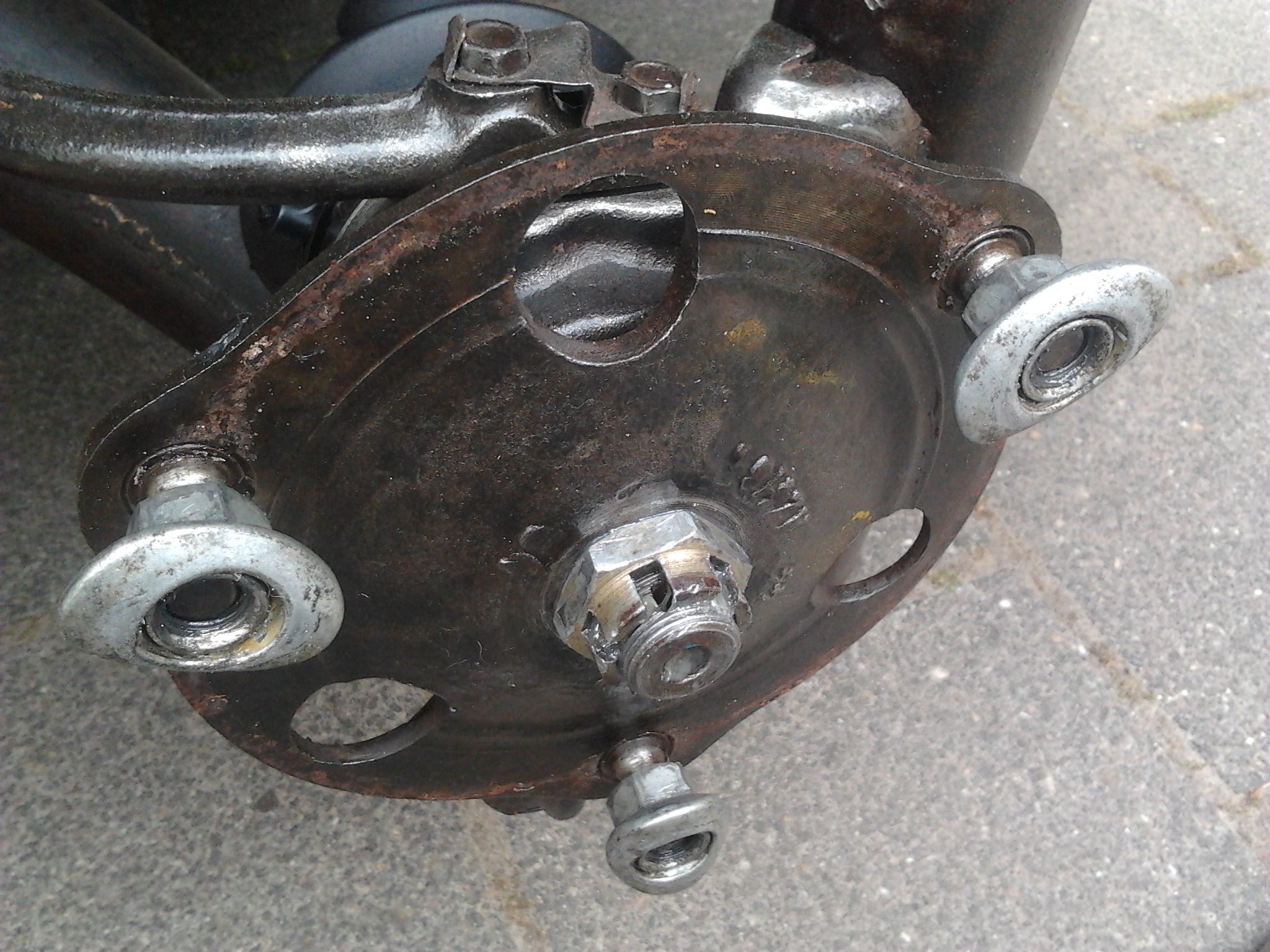 Driveshaft Nut Loosen/Tighten Trick Without Pneumatic Tools : 3 Steps ...