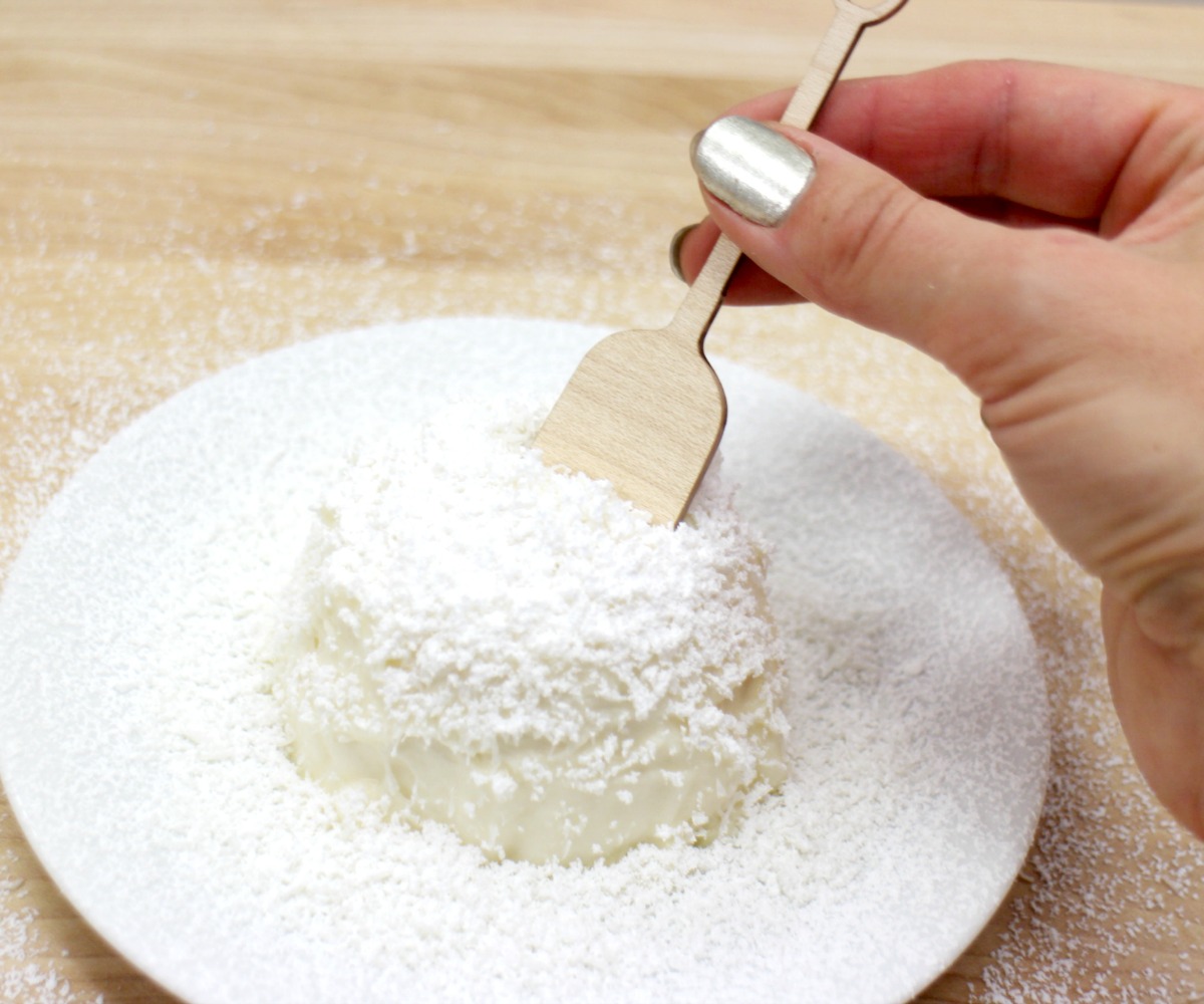 Snow Drift Cakes : 6 Steps (with Pictures) - Instructables