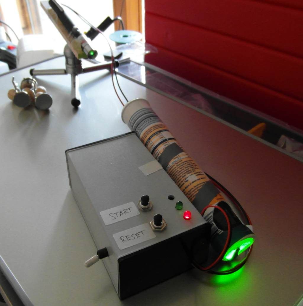 Laser Spy Game : 8 Steps (with Pictures) - Instructables