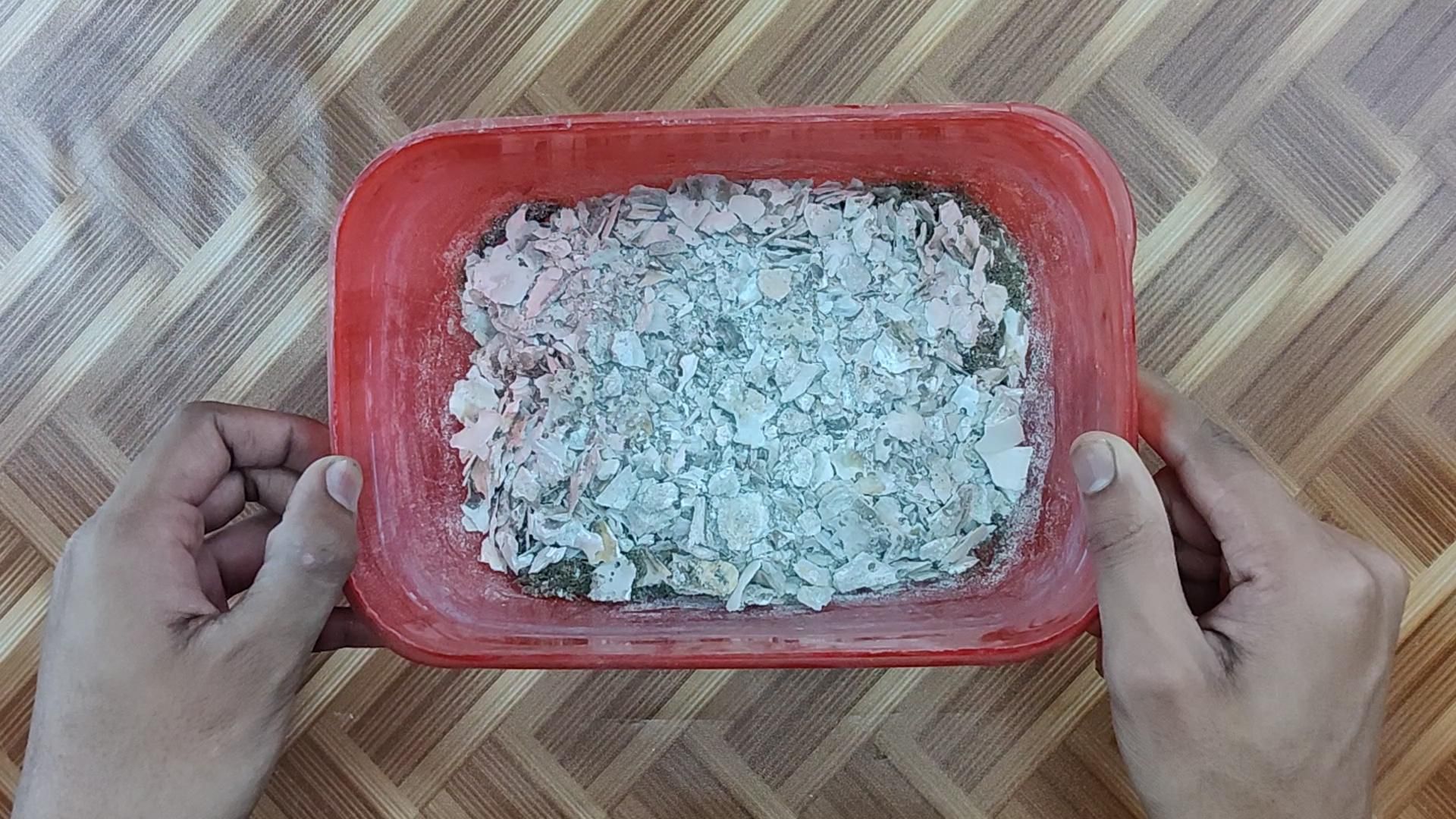 Seaside Serenity - Making an Ocean Diorama Seashell Clock With Epoxy ...