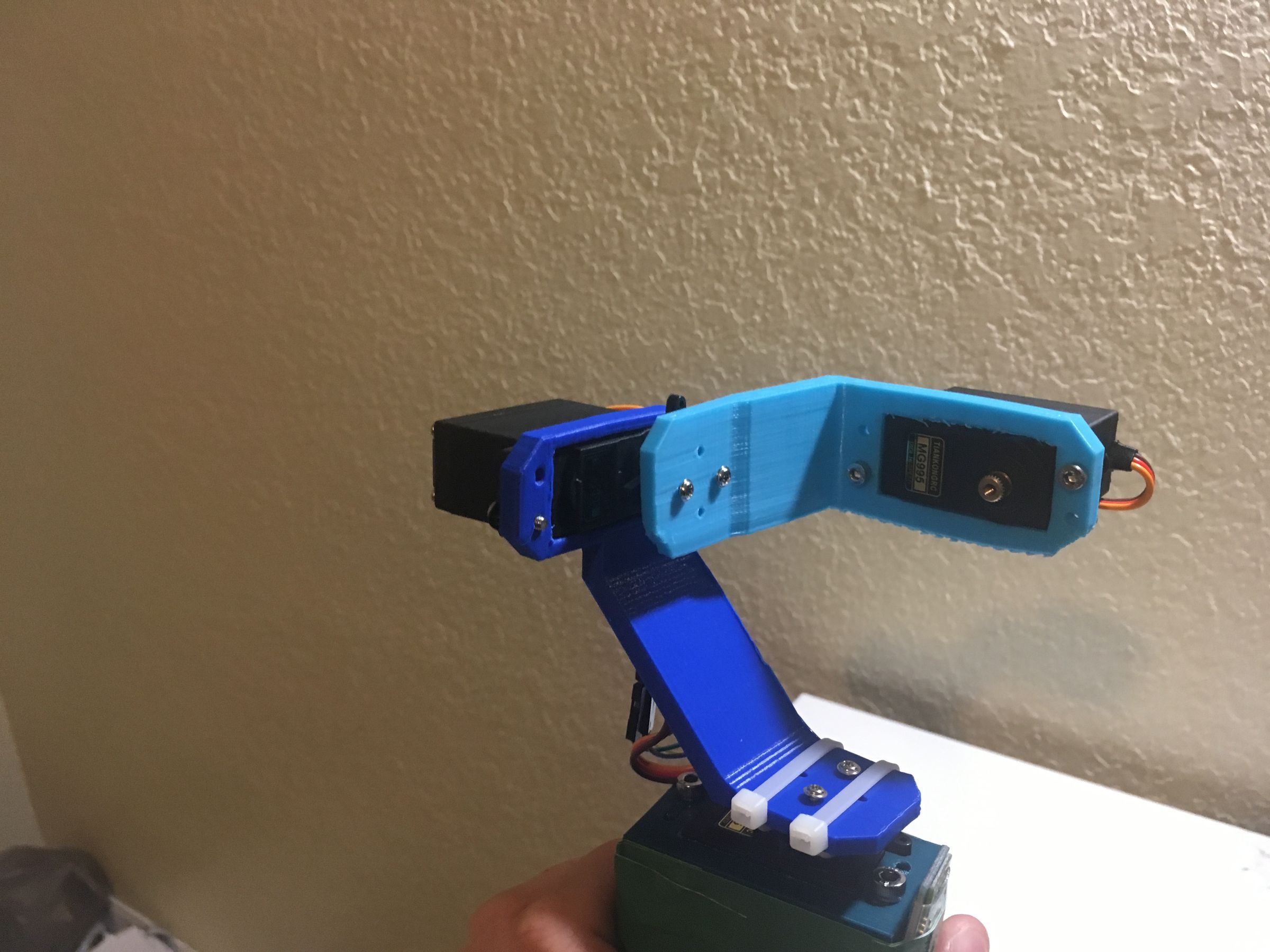 Roll and Pitch Axis Gimbal for GoPro Using Arduino - Servo and MPU6050 ...