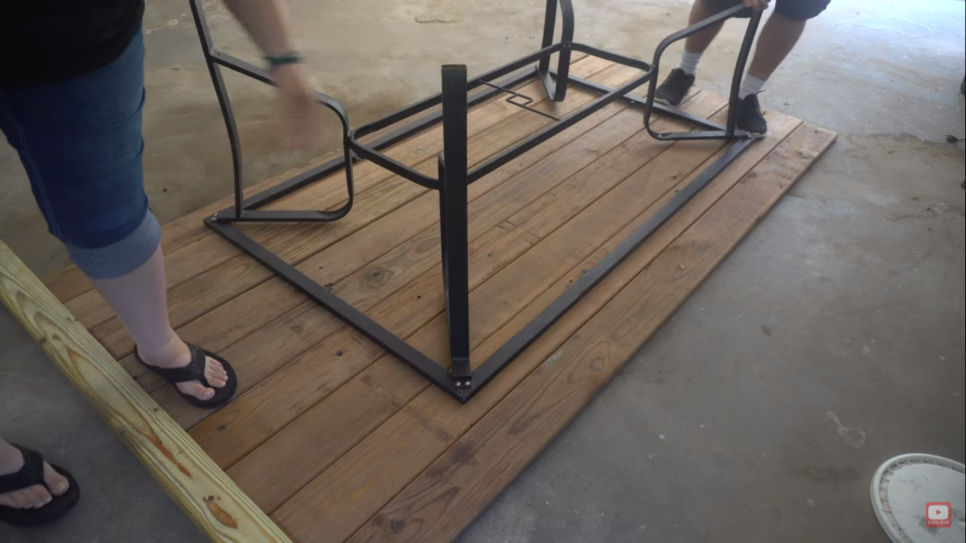 How to Up-cycle a Broken Patio Table Into an Awesome Farm Style Wood ...