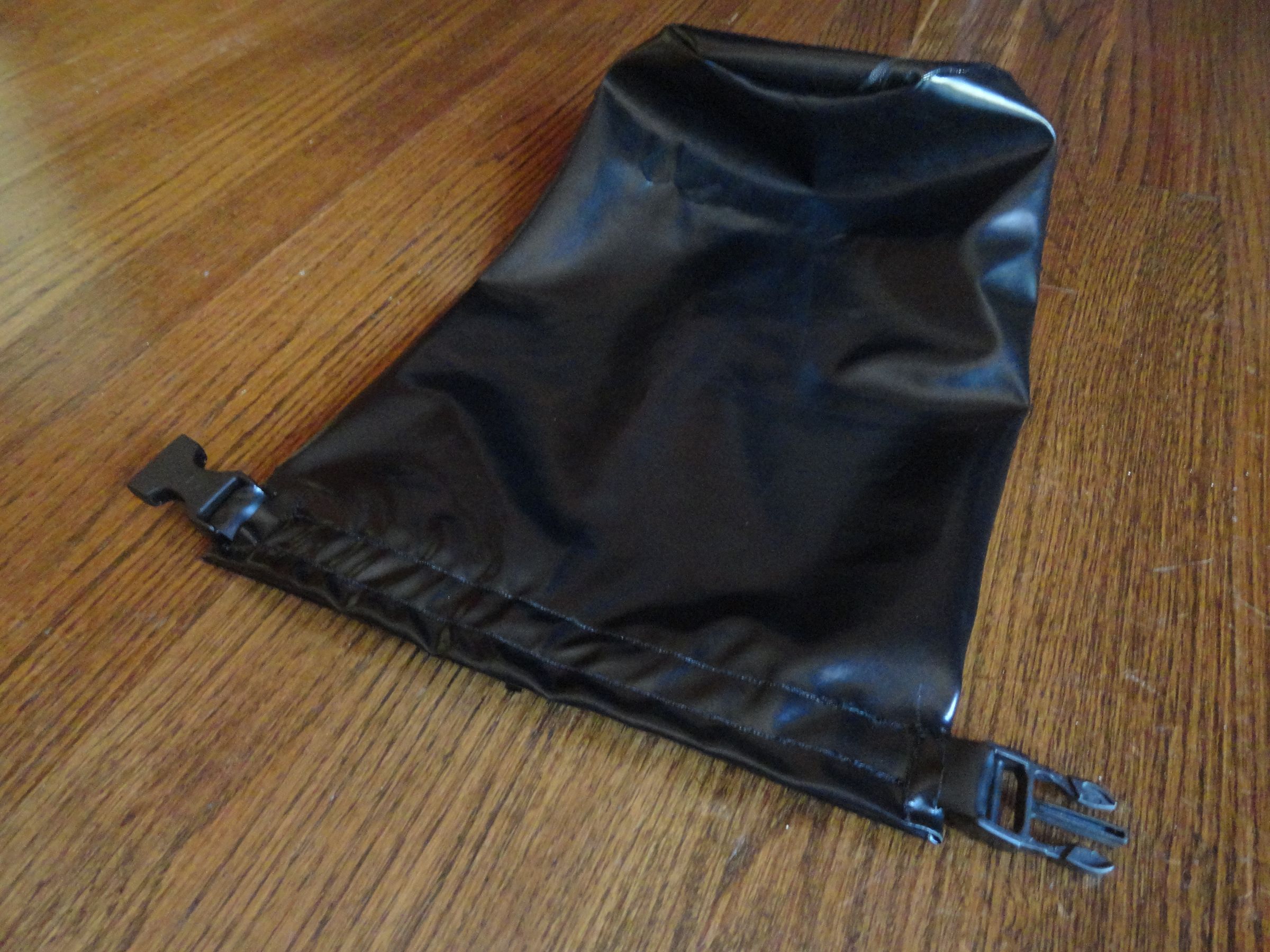 Dry Bag : 7 Steps (with Pictures) - Instructables