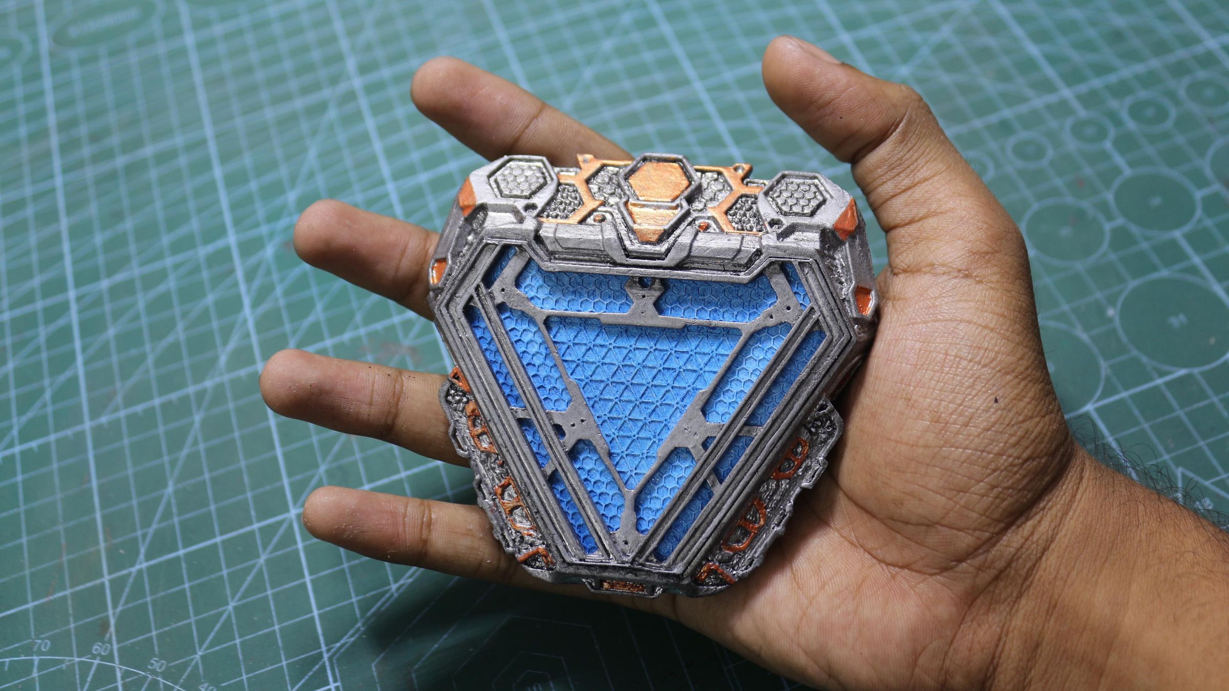 DIY MK85 Arc Reactor Replica ( From ENDGAME Movie) : 20 Steps (with ...