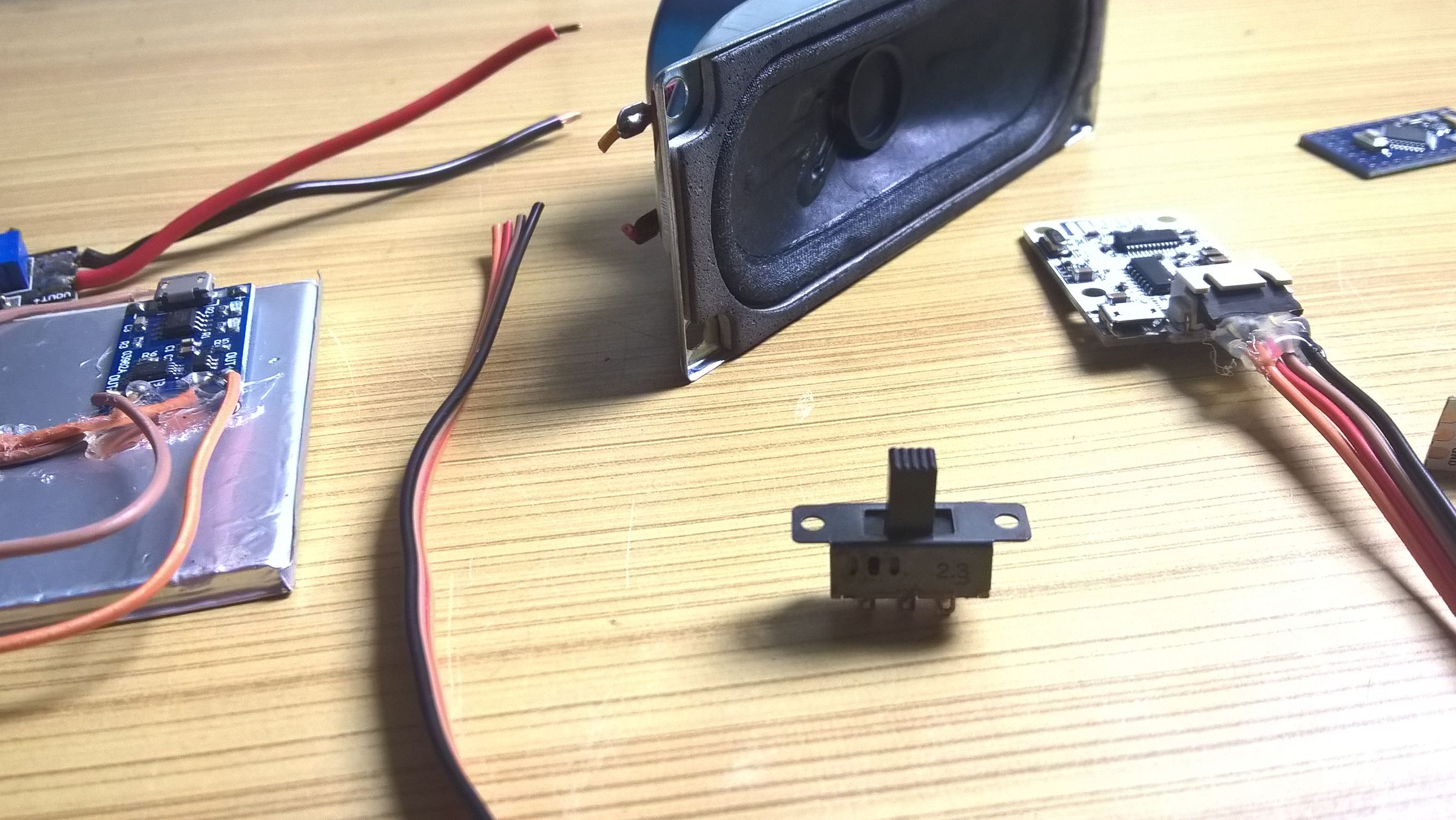 Bluetooth Speaker With Music Visualizer : 10 Steps (with Pictures) - Instructables