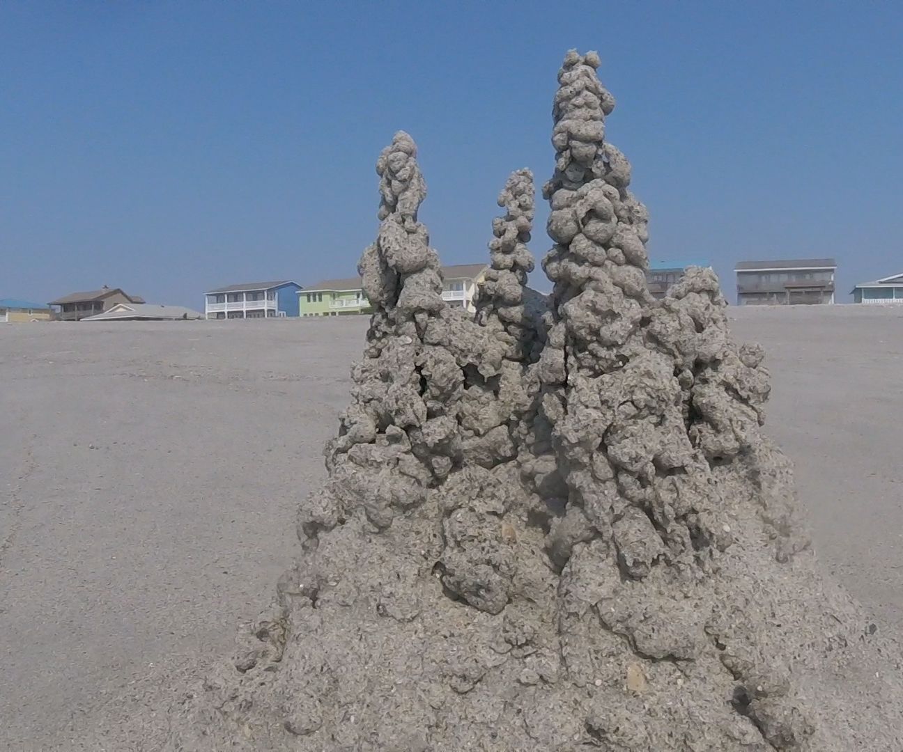 Dribble Castle Sandcastle : 7 Steps (with Pictures) - Instructables