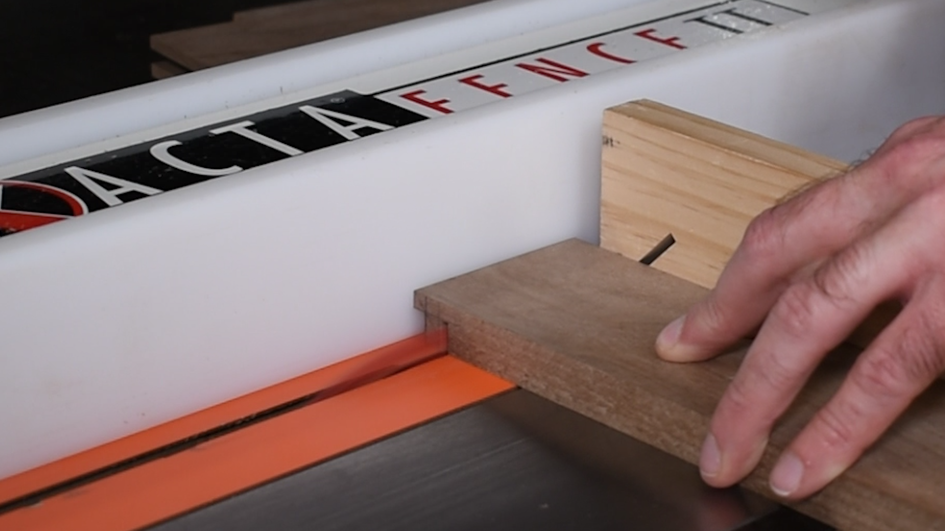 Locking Rabbet Miter Joint : 8 Steps (with Pictures) - Instructables