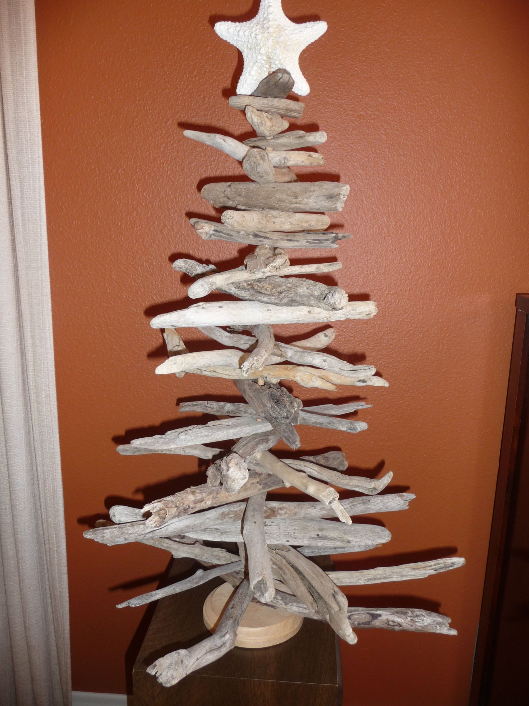 Driftwood Christmas Tree : 5 Steps (with Pictures) - Instructables