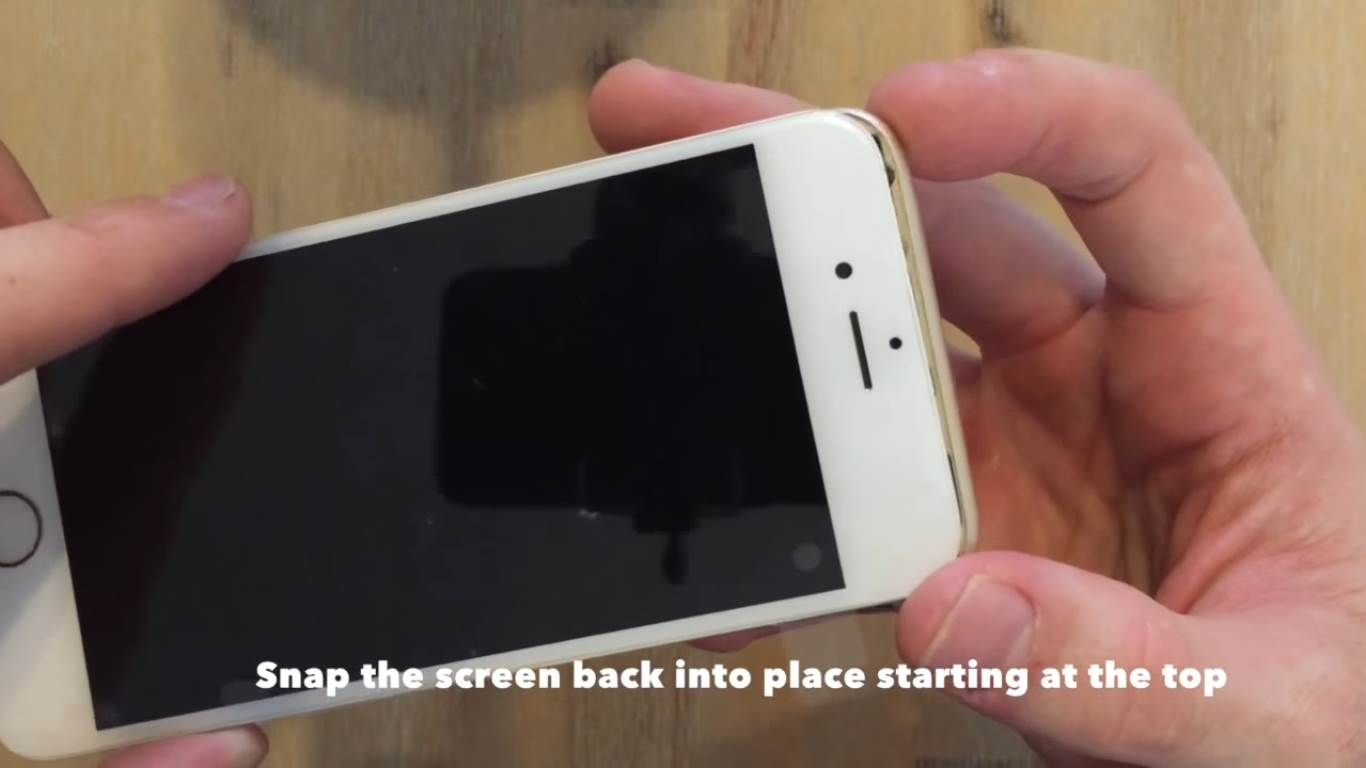 How to Replace a Shattered IPhone Screen : 5 Steps (with Pictures ...
