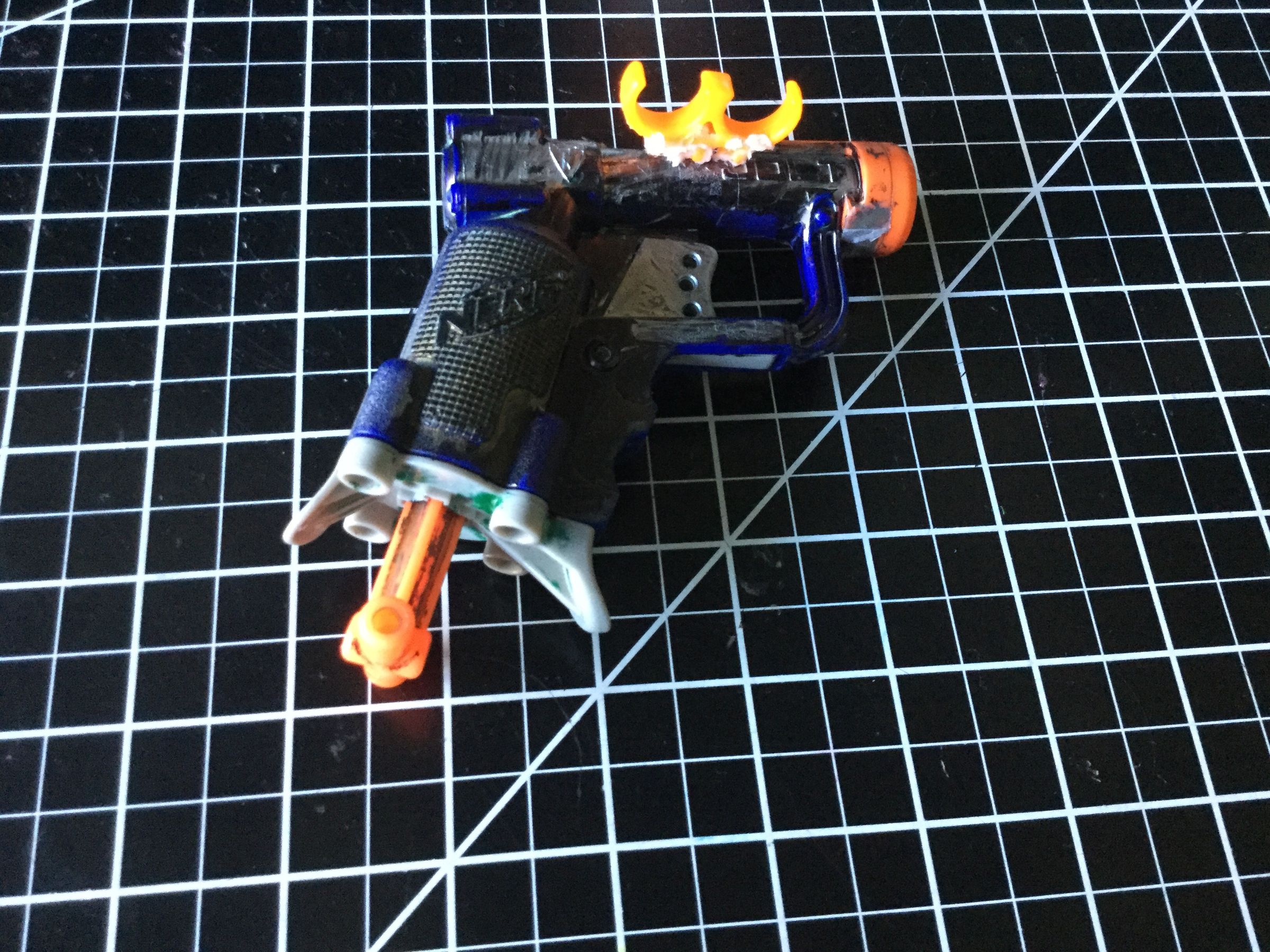 Nerf Jolt EX-3 Mod (Holds 2 Extra Darts!) : 5 Steps - Instructables