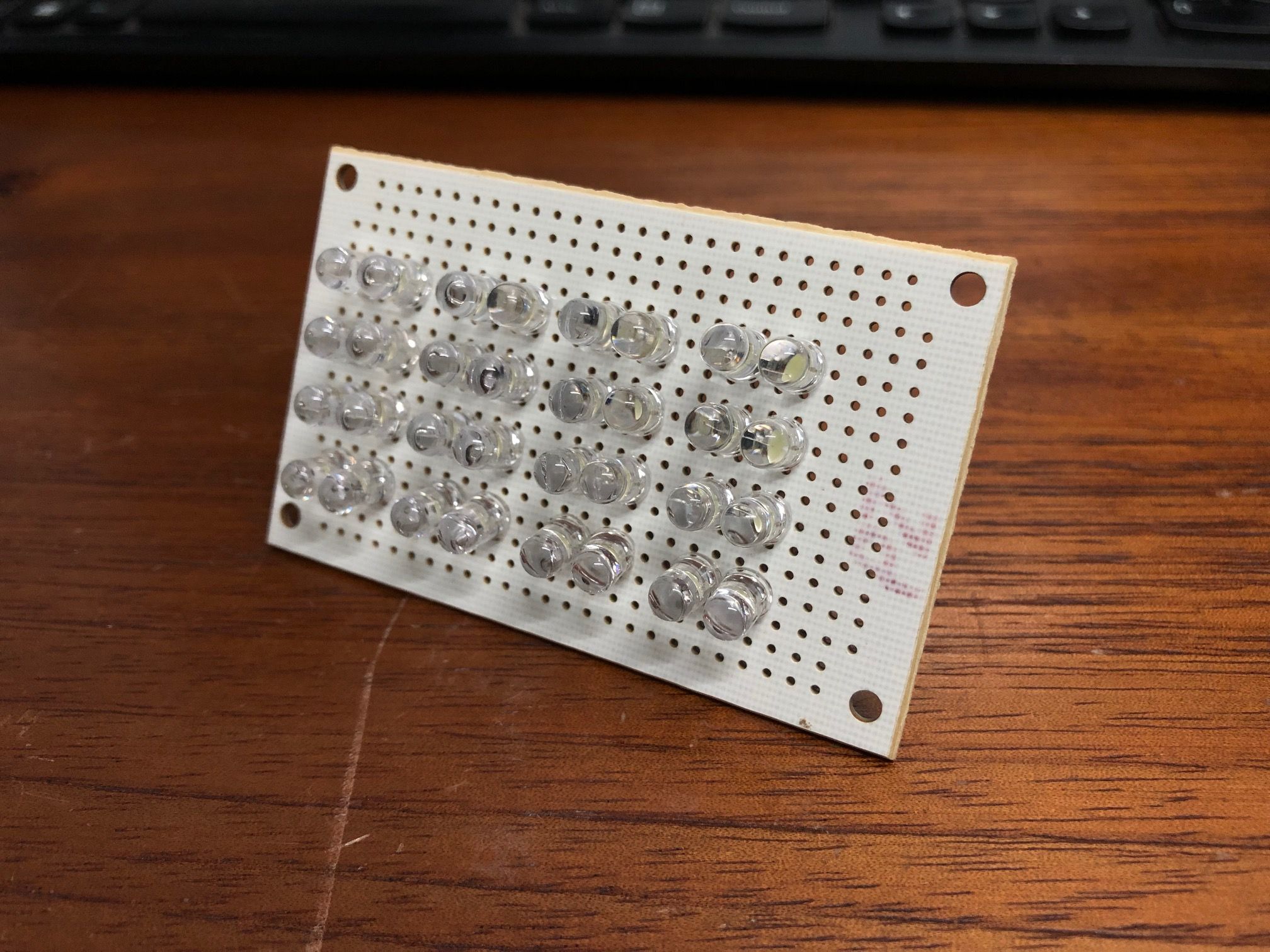 DIY Smartphone External Flashlight : 7 Steps - Instructables