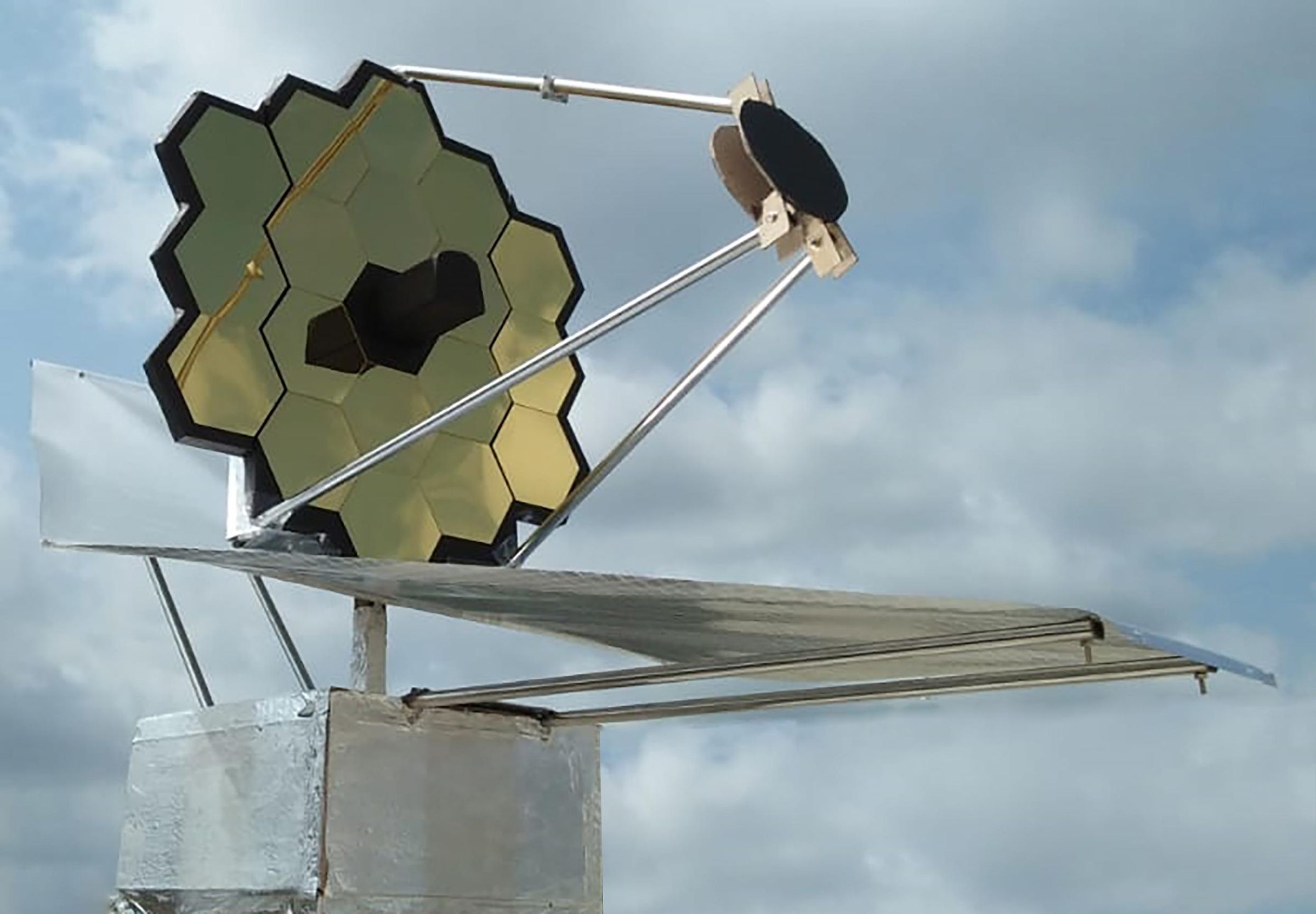 1:16 Unfoldable Model of NASA's James Webb Space Telescope (JWST) : 5 ...