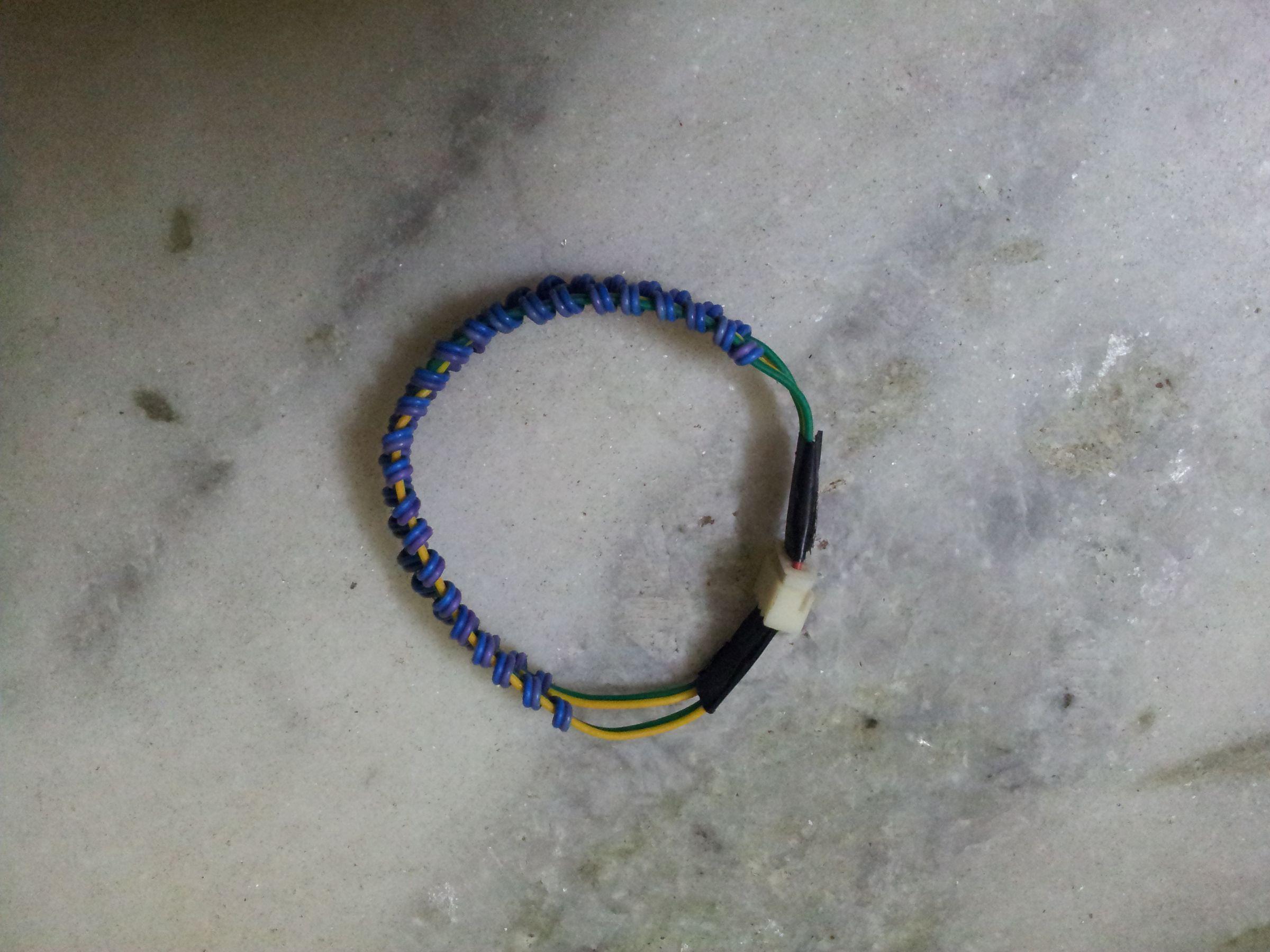 Electro-Bracelet : 4 Steps - Instructables