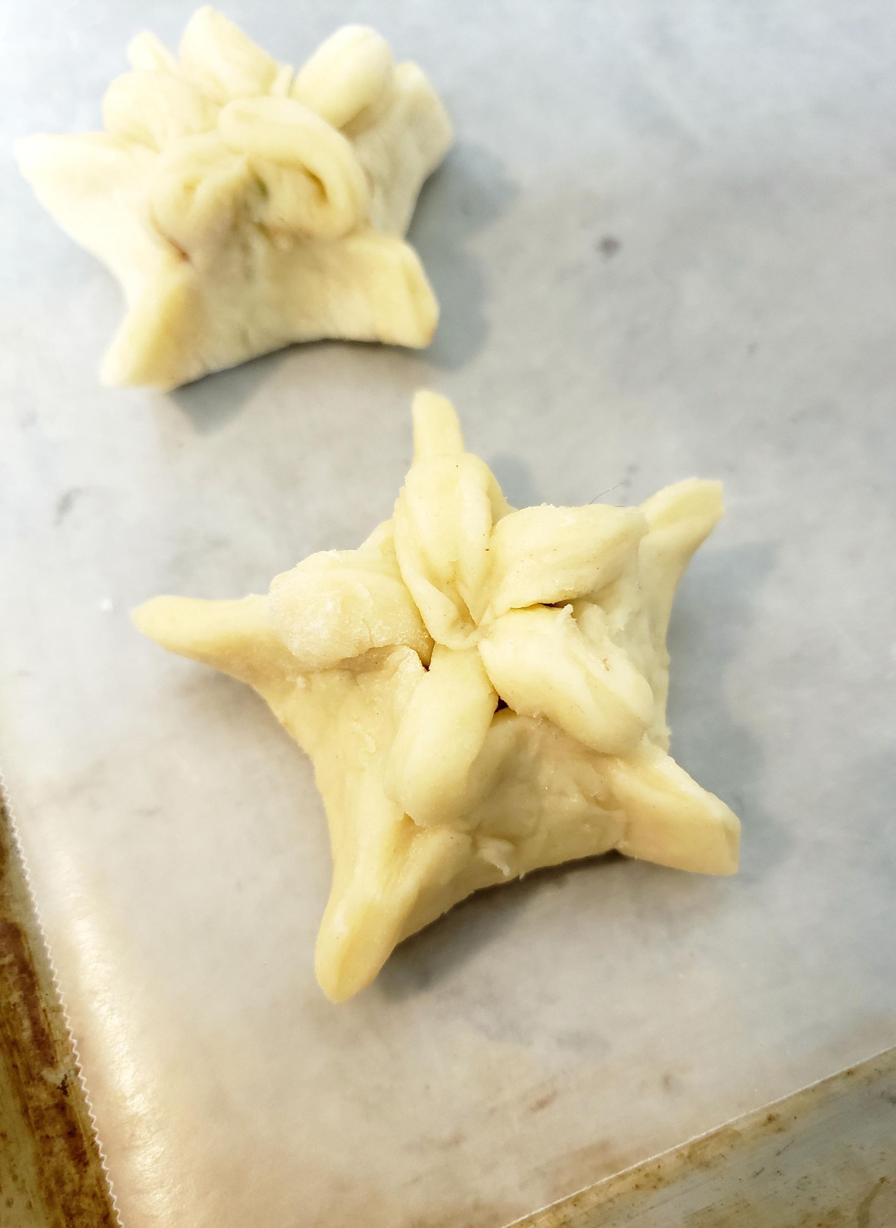 Floral Pinch Pies : 17 Steps (with Pictures) - Instructables