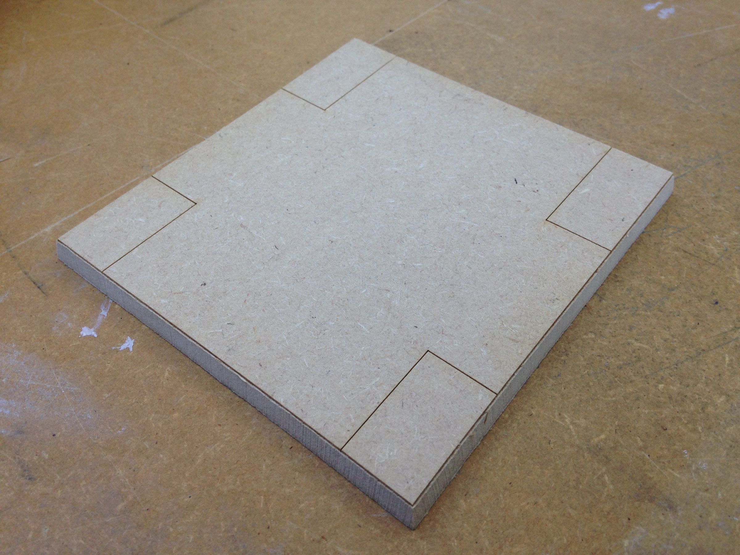 Borderlands 2: Posable Claptrap Model : 17 Steps (with Pictures ...