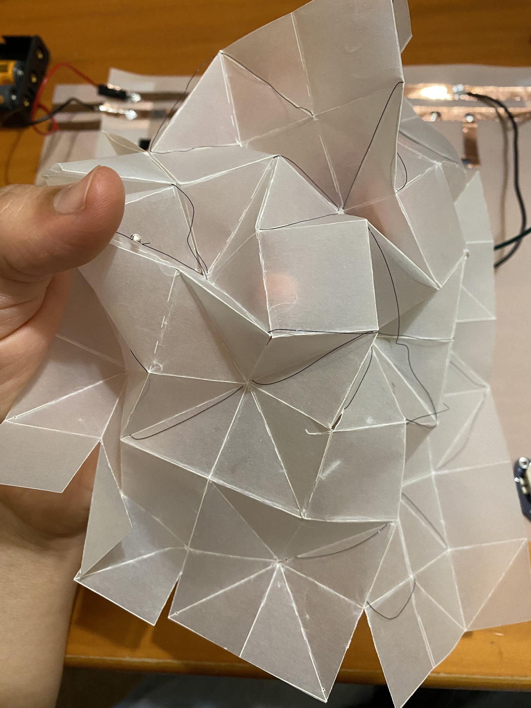 Shape Shifting Origami Desk Light: a Framework : 5 Steps (with Pictures ...