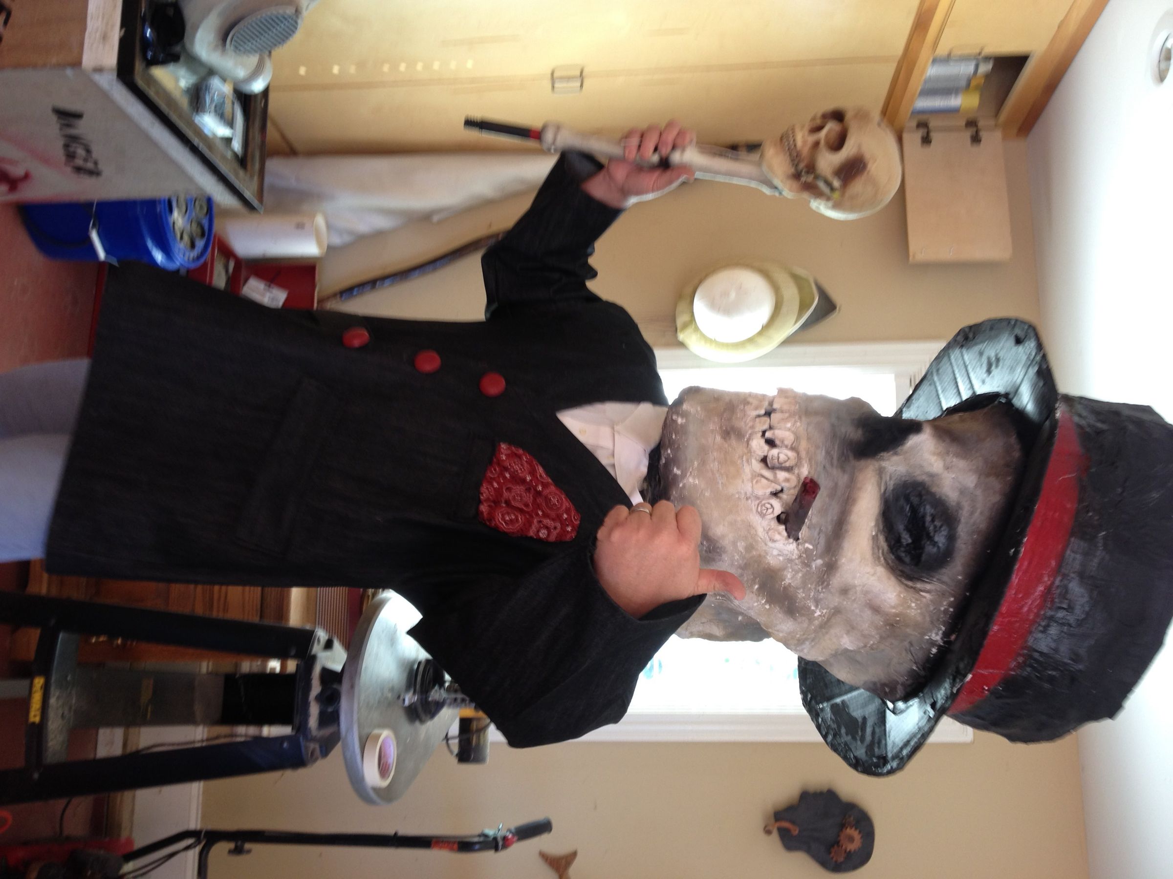 Giant Halloween Skull Mask : 8 Steps (with Pictures) - Instructables