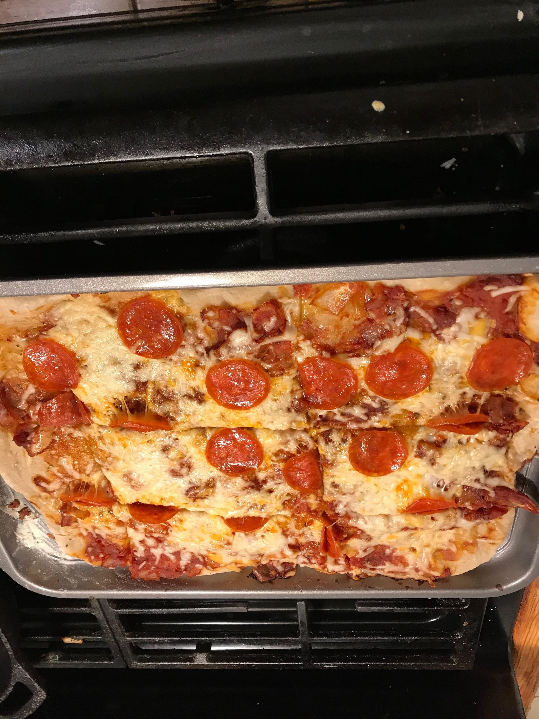 Making a Homemade Pizza : 6 Steps - Instructables