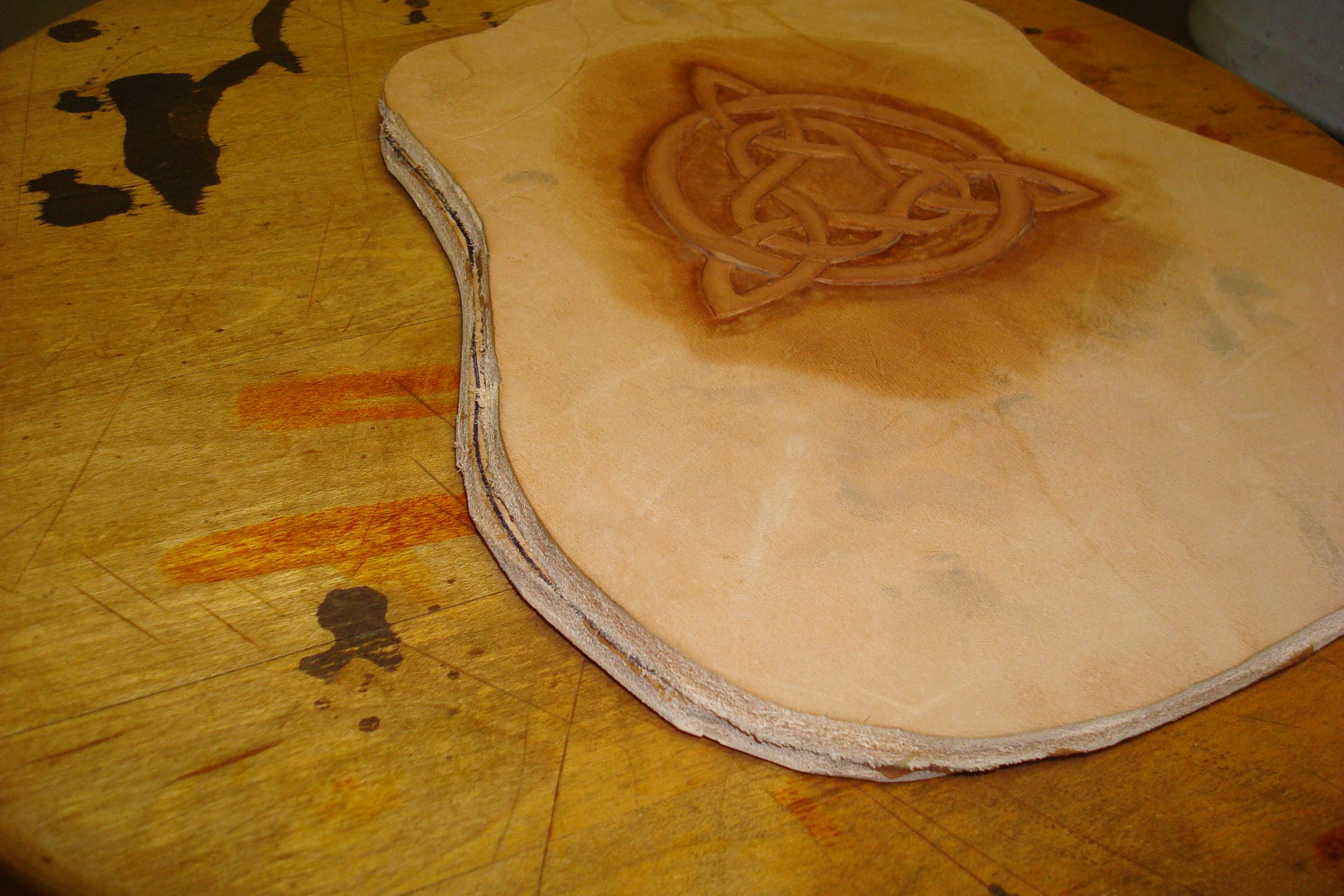 Leather Flask : 15 Steps (with Pictures) - Instructables