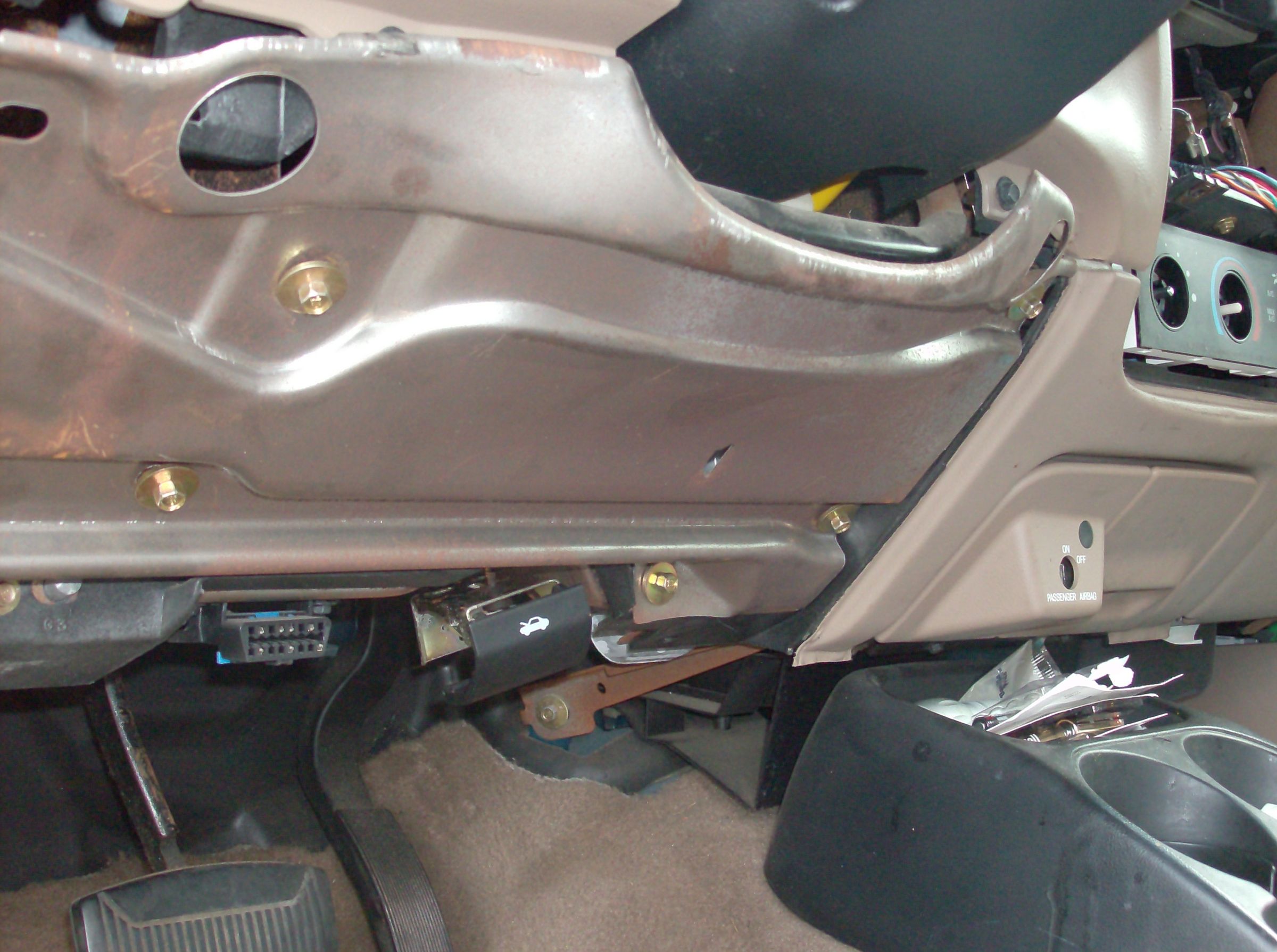Replacing Lights for '98 Ford Ranger Instrument Cluster : 9 Steps ...