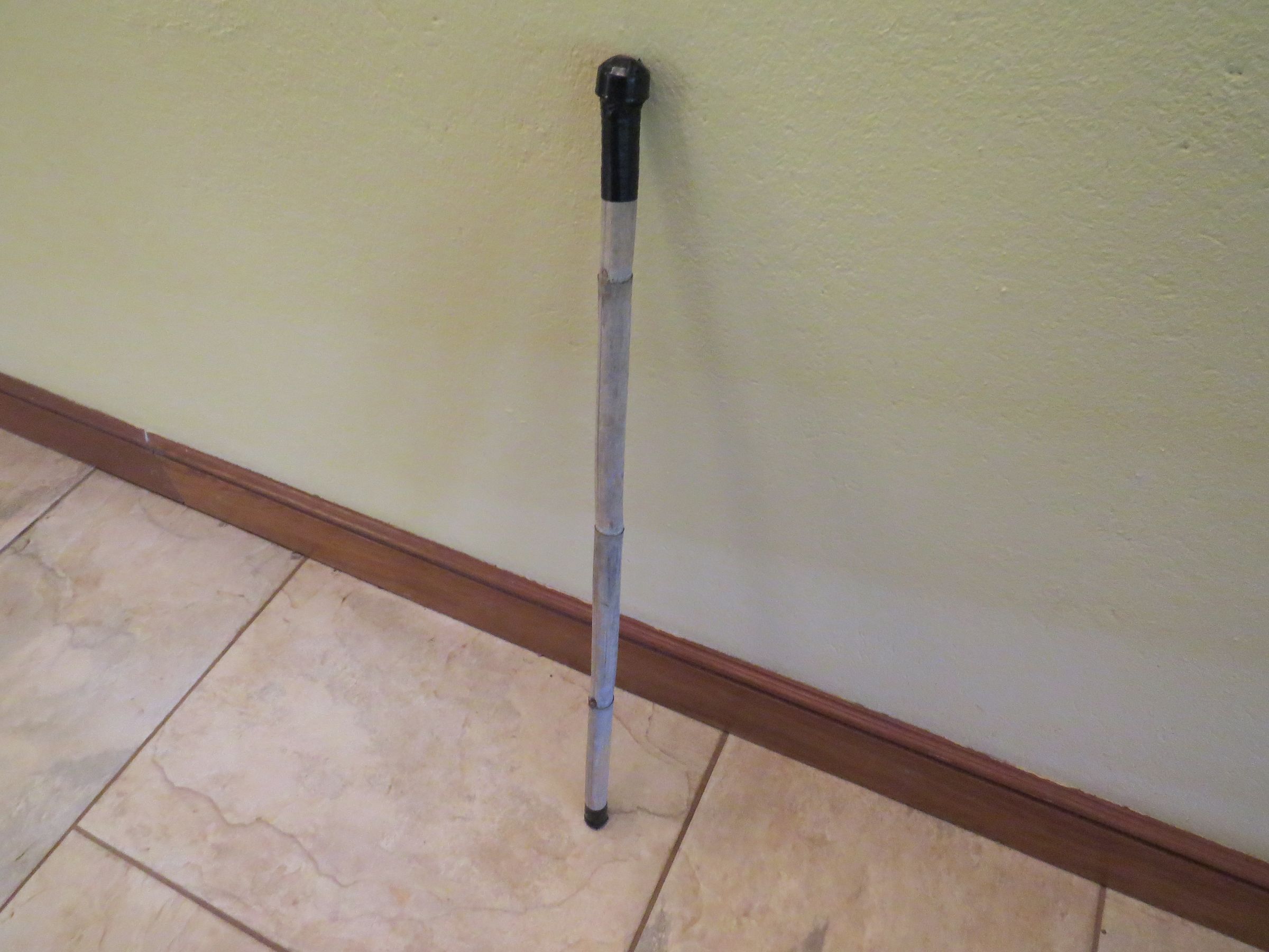 Dope Walking Stick!! : 4 Steps - Instructables