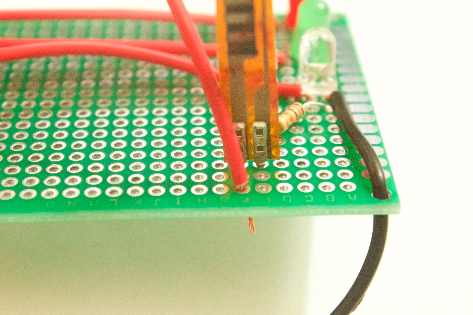 LinkIt One Flex Sensor : 6 Steps - Instructables