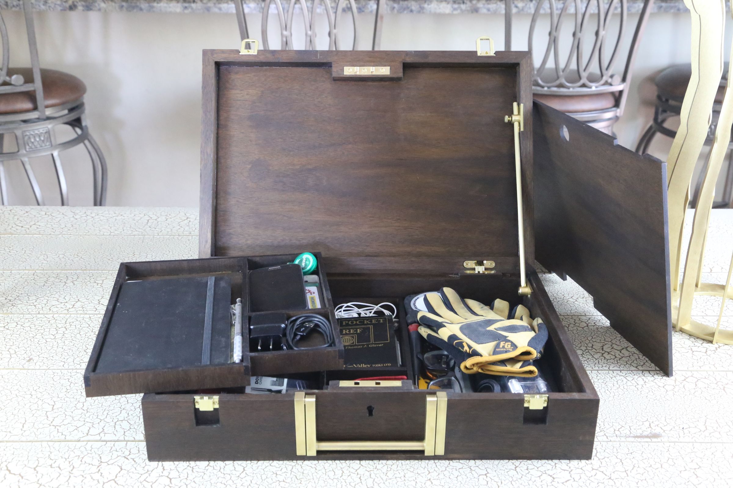 Portable Lap Desk & TechShop Tool Kit : 8 Steps (with Pictures ...