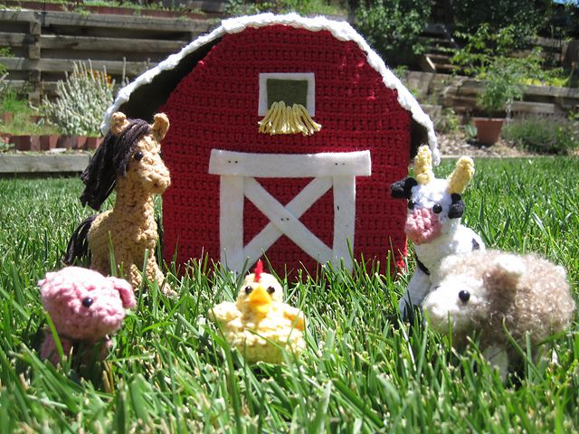 Farmyard Playset - Instructables